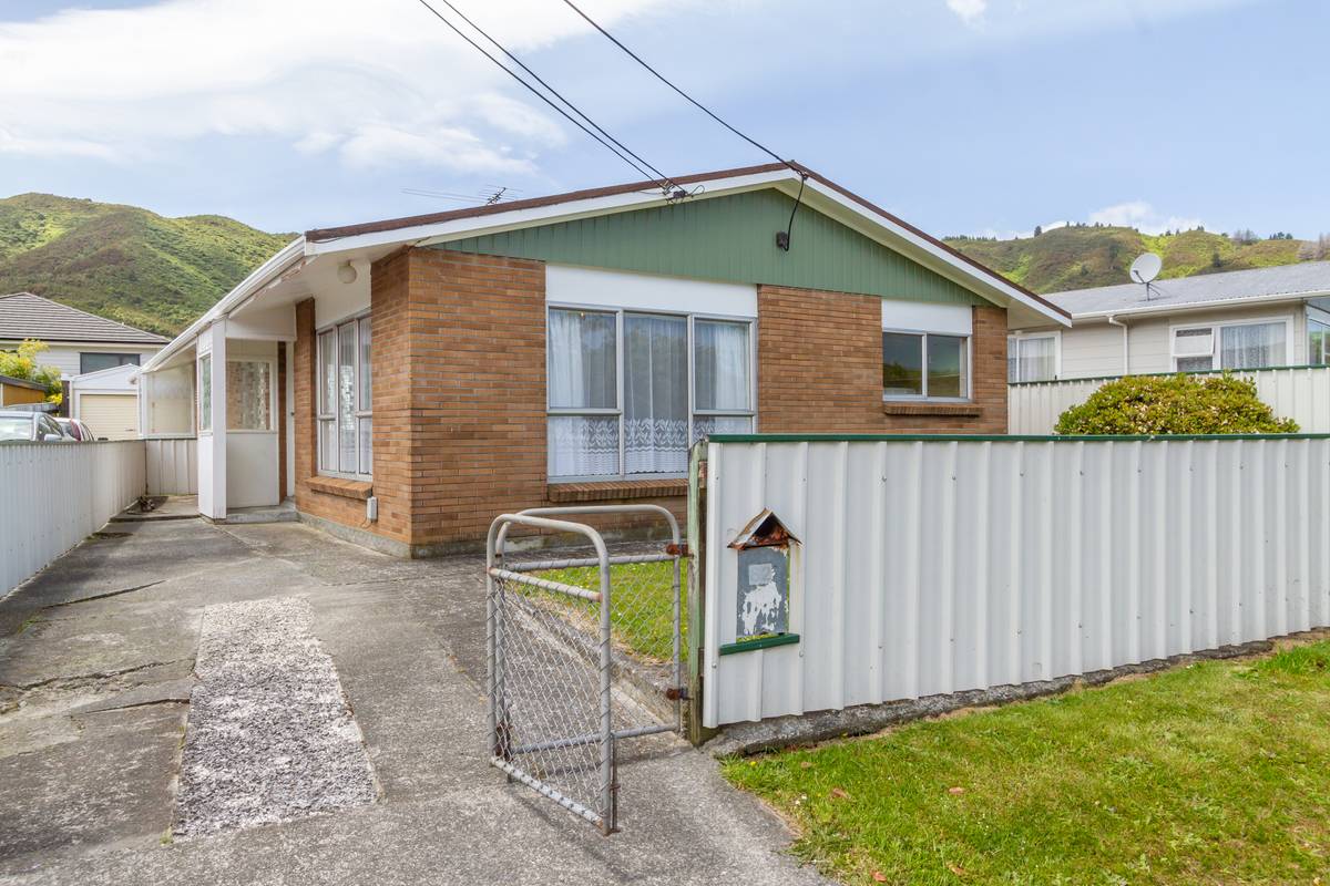 82 Wise Street, Wainuiomata, Lower Hutt City | Real Estate | Ray White ...