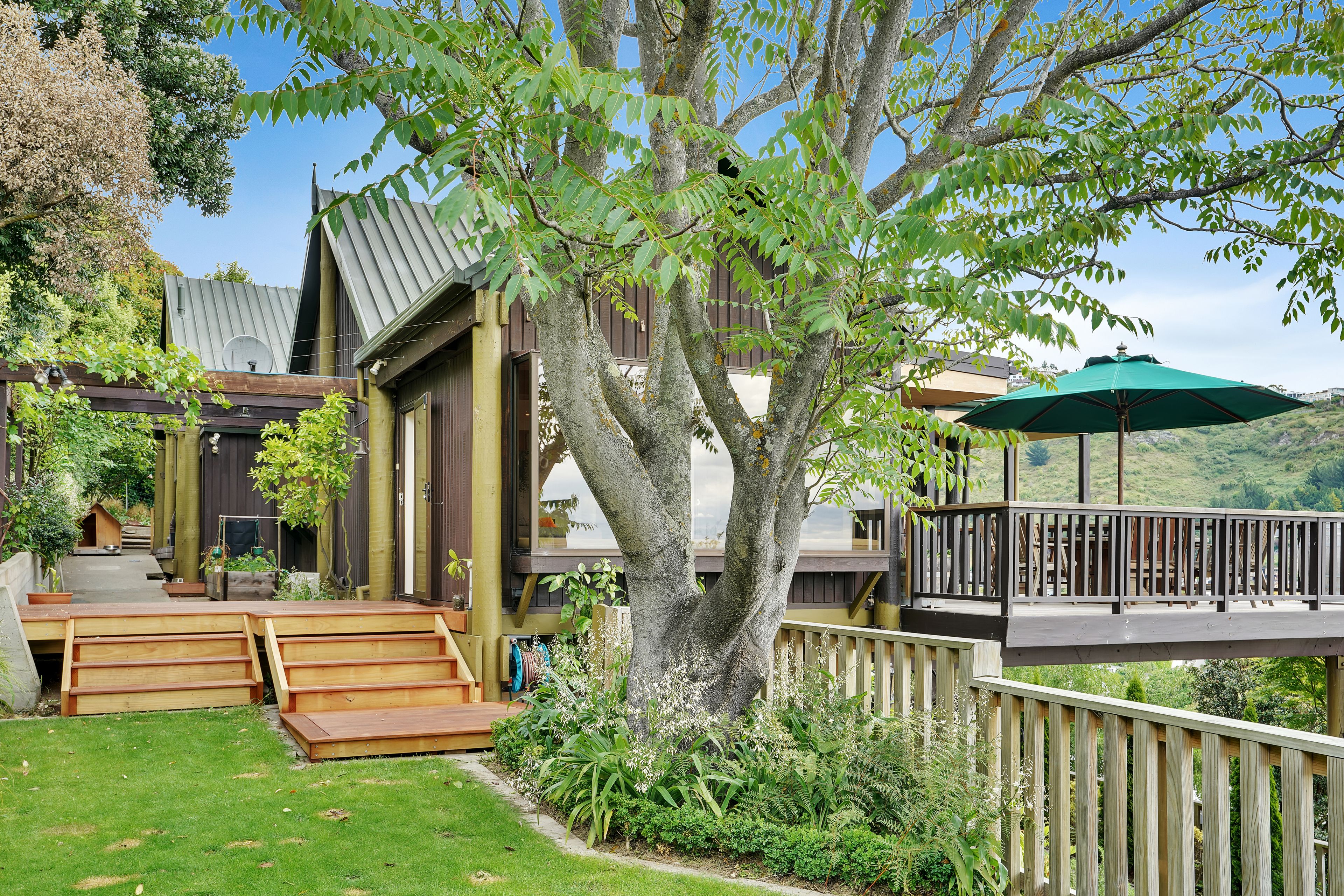 Ray White Innes Road