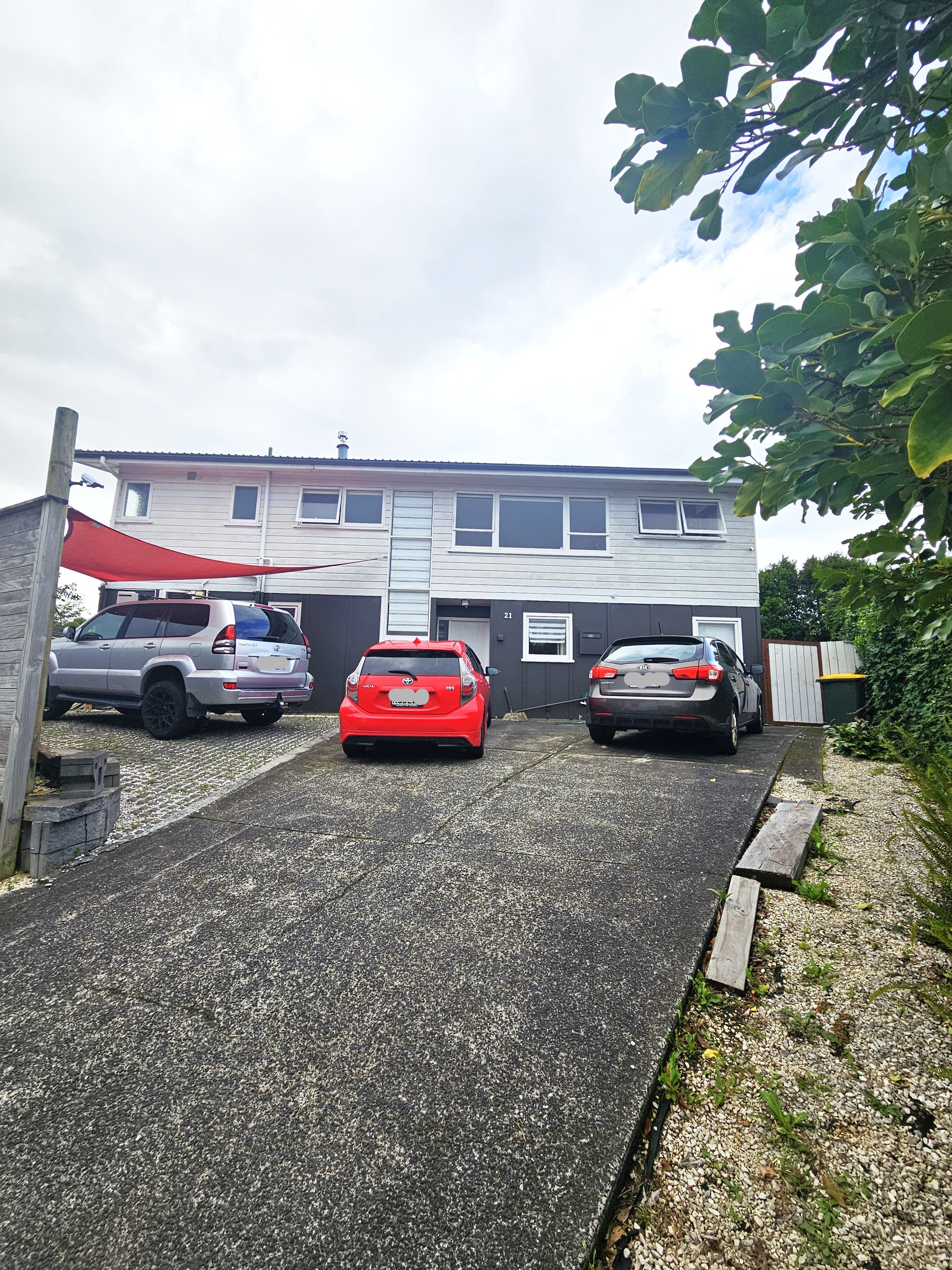 21 Edgeworth Road, Glenfield, North Shore City 0629 - Leased House ...