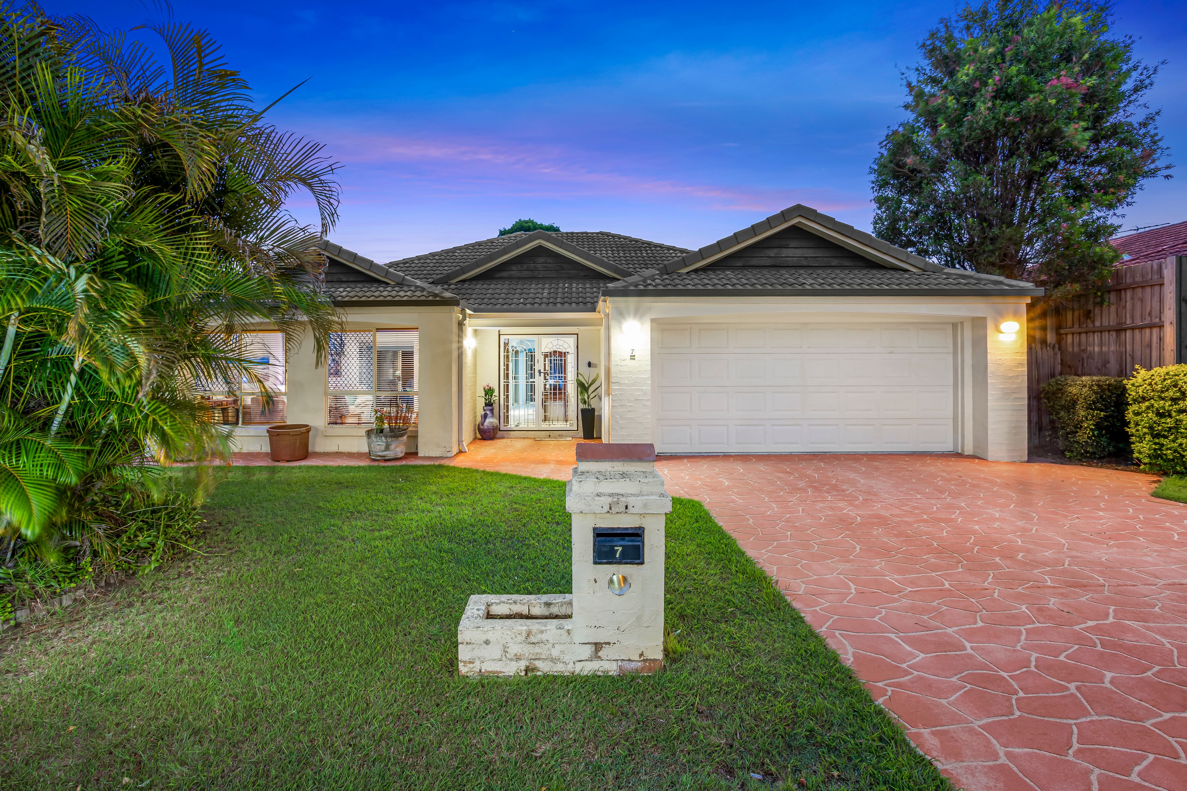 7 Lochern Court, North Lakes, QLD 4509 - Sold House - Ray White Aspley