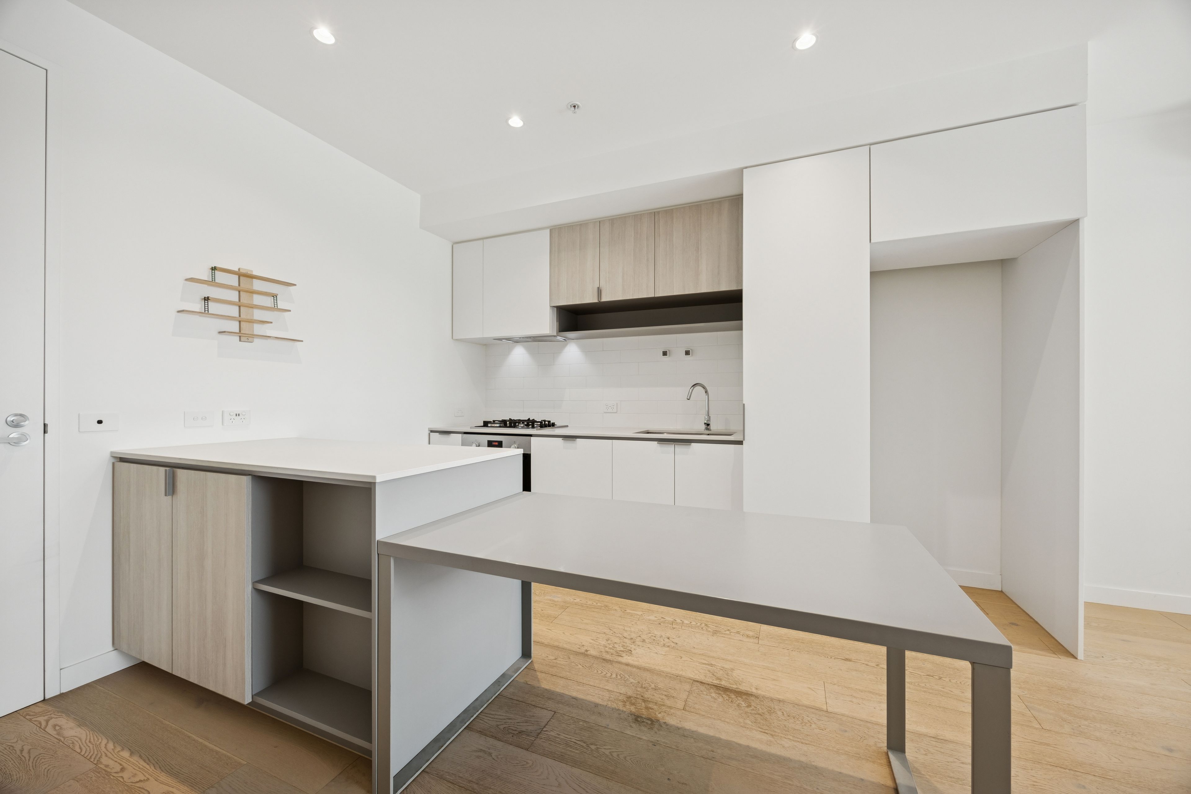 9/15 Foundation Boulevard, Burwood East, VIC 3151 - House for Rent ...