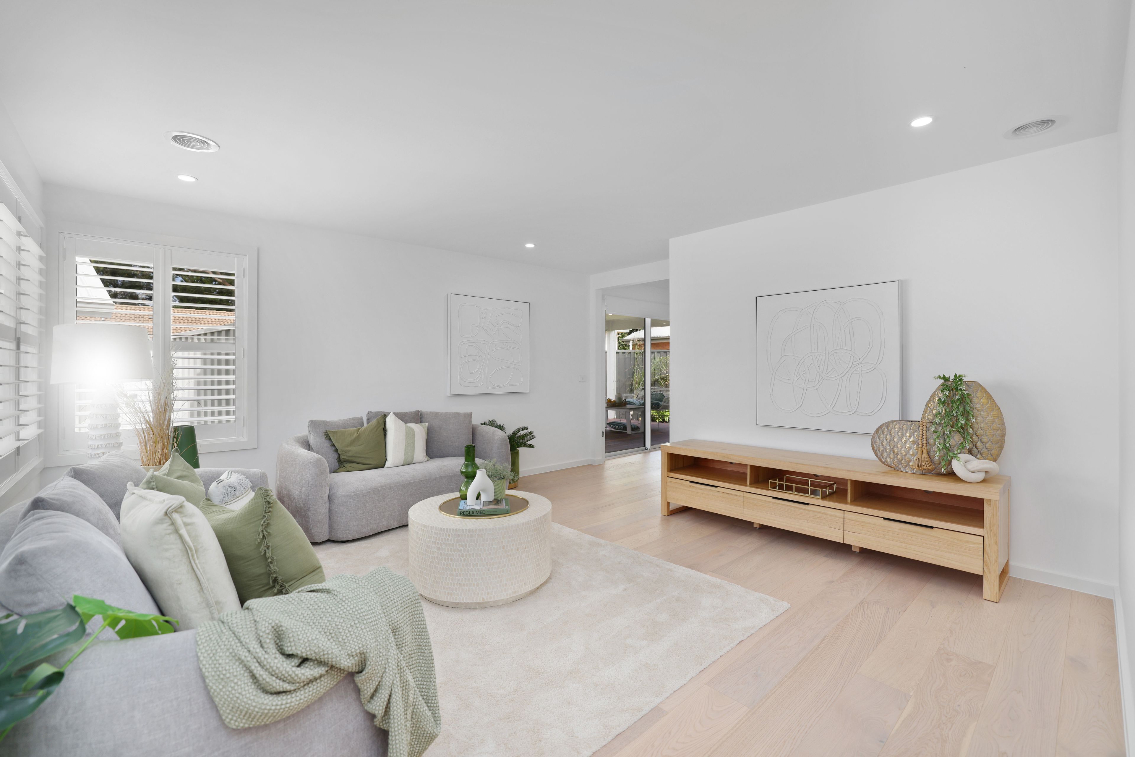 82 Norma Crescent, Knoxfield, VIC 3180 - Sold House - Ray White ...