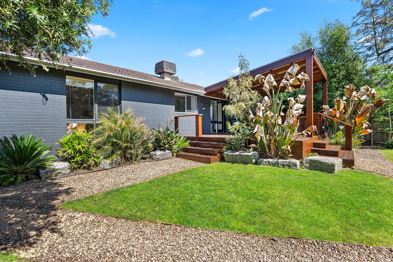 9 Tahlee Place, Montmorency, VIC 3094 - Sold House - Ray White Eltham