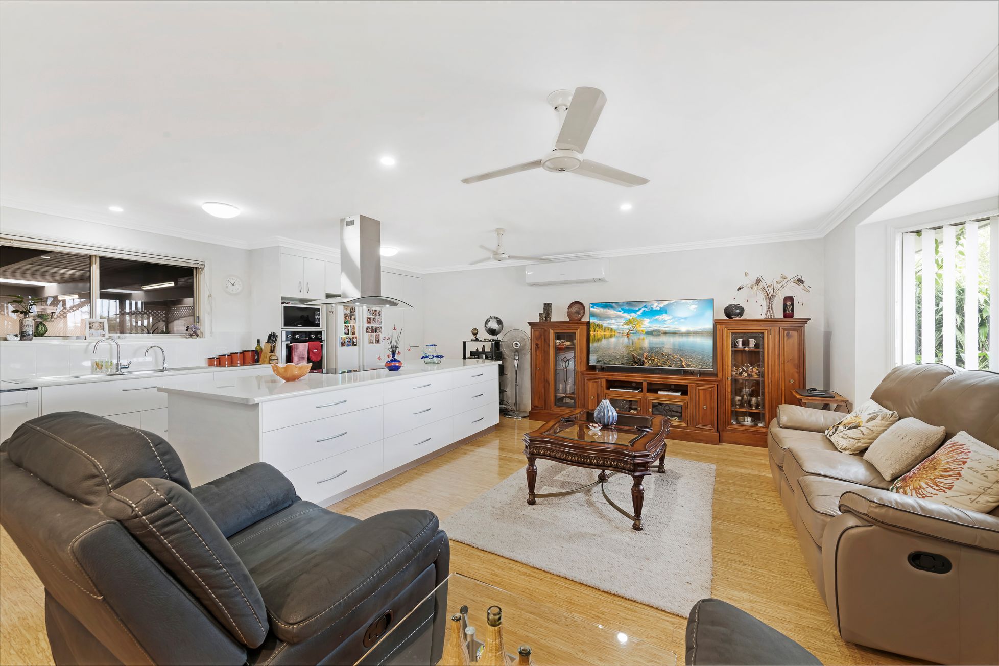 Ray White Bargara