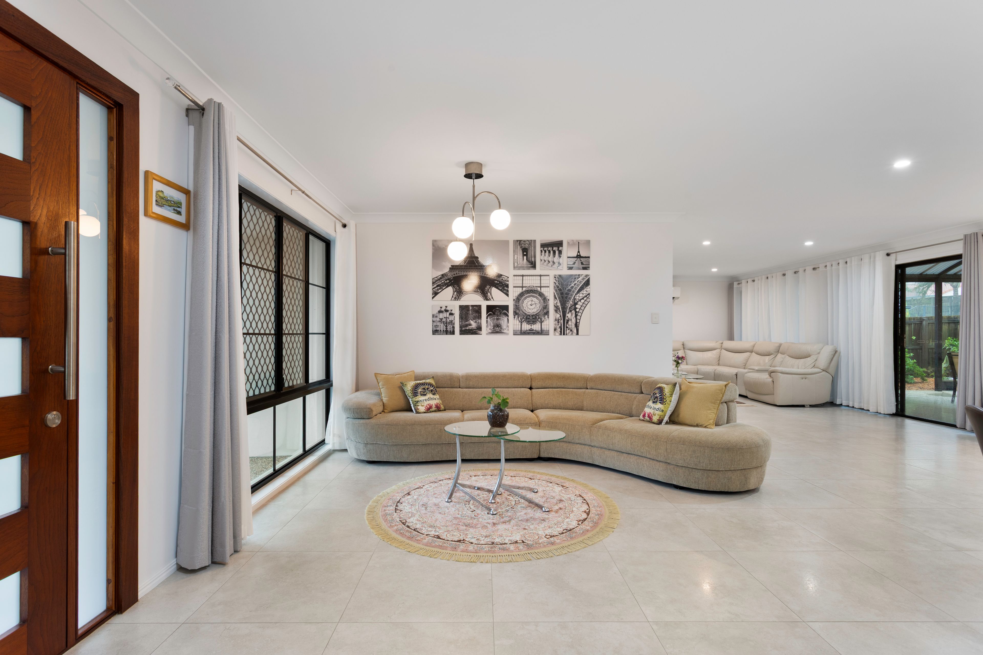 7 Christopher Place, Sinnamon Park, QLD 4073 - House for Sale - Ray ...