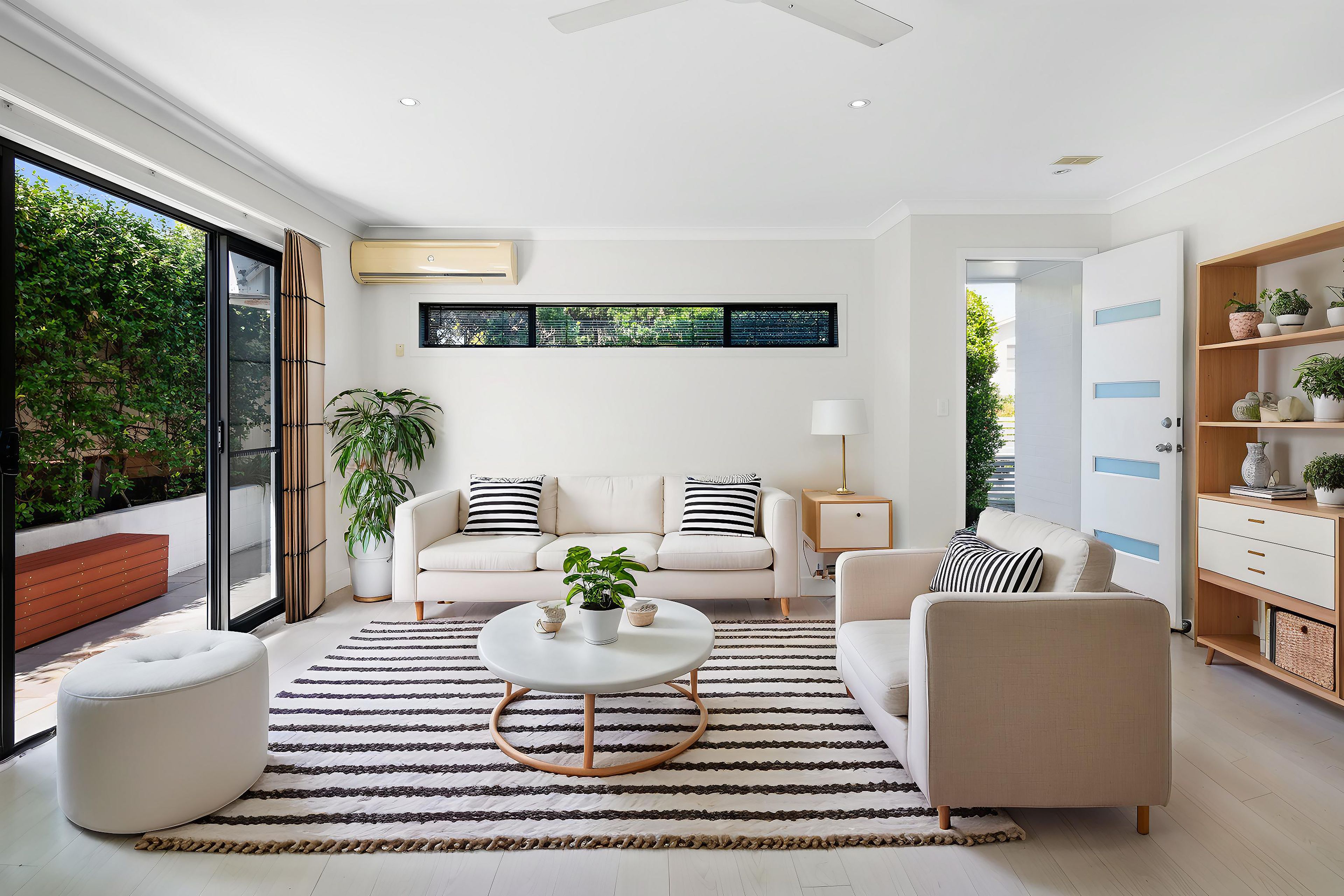 1/111 Pohlman Street, Southport, QLD 4215 - Sold Townhouse - Ray White ...