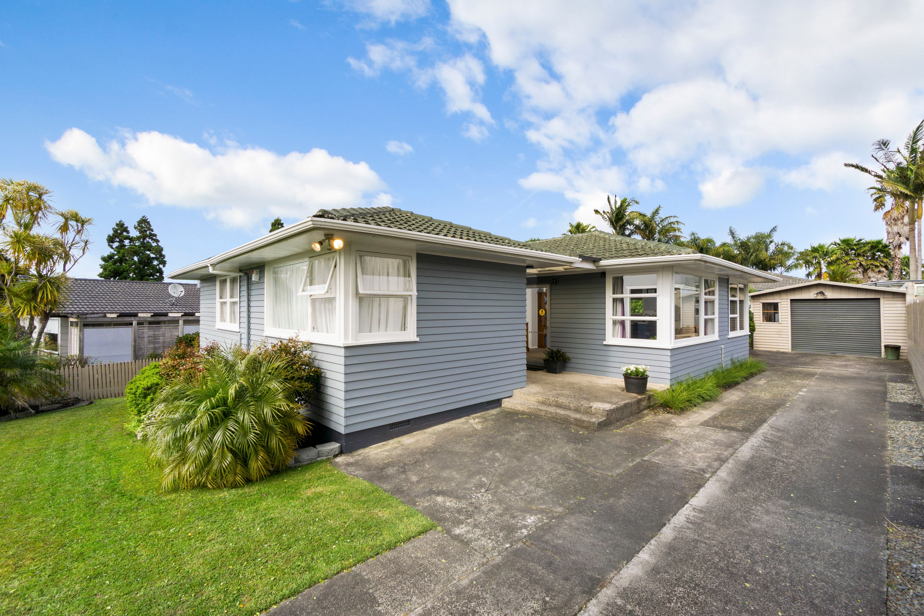 13 Prior Place, Glendene, – Home For Sale • Ray White New Zealand