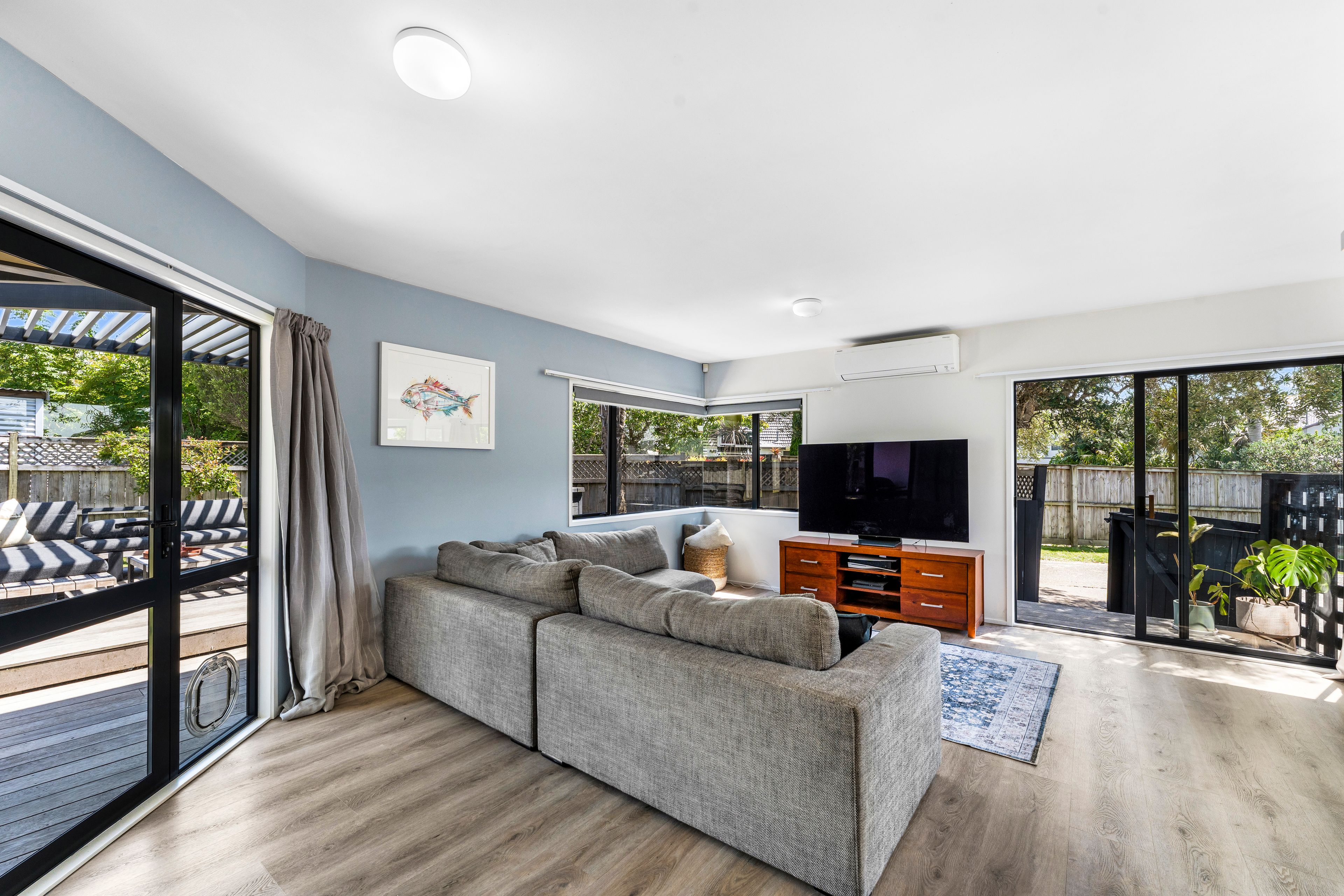 11B Riverview Road, Panmure, Auckland City 1072 - House for Sale - Ray ...