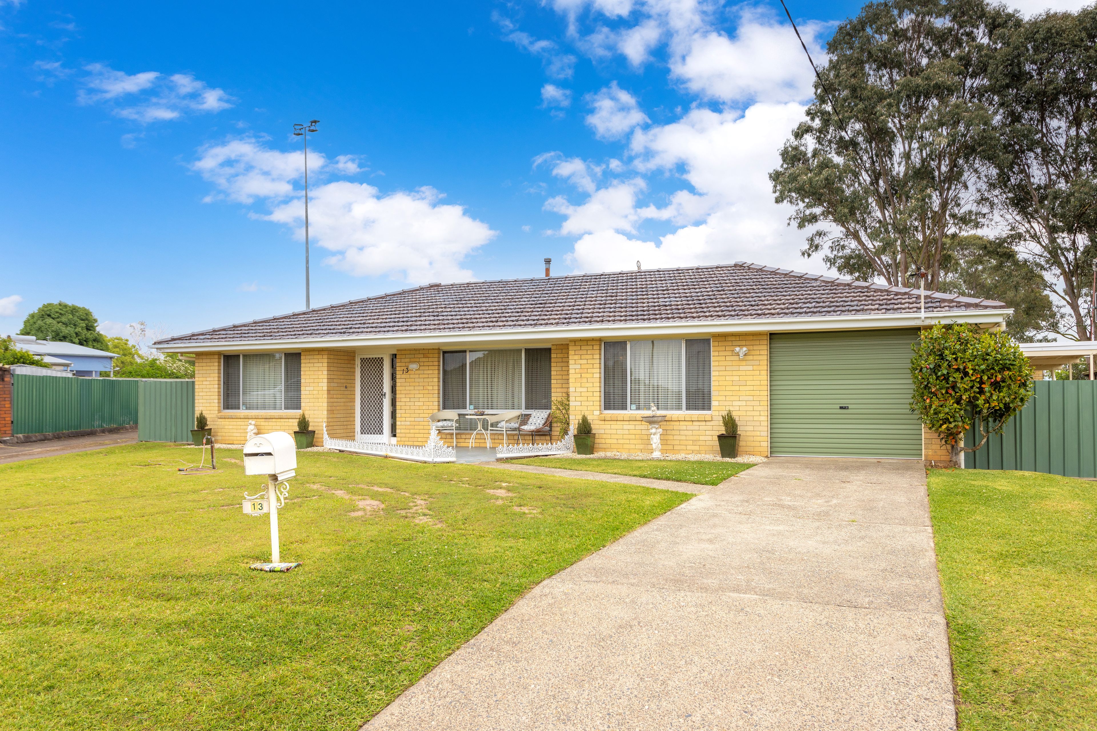 Ray White Manning Valley
