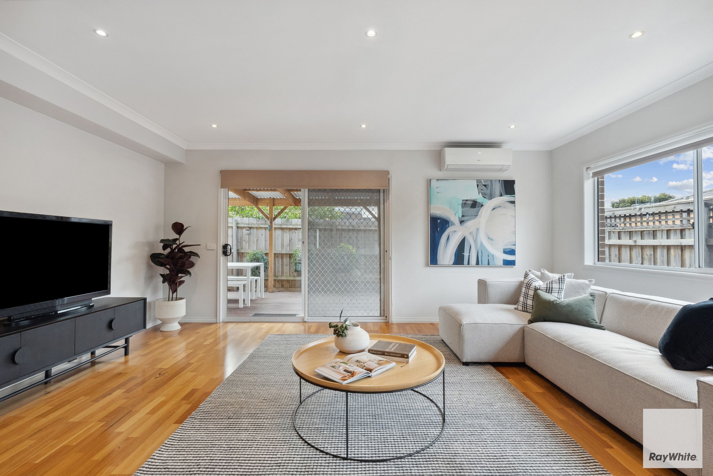 2E Apollo Road, Taylors Lakes, VIC 3038 - Sold House - Ray White ...