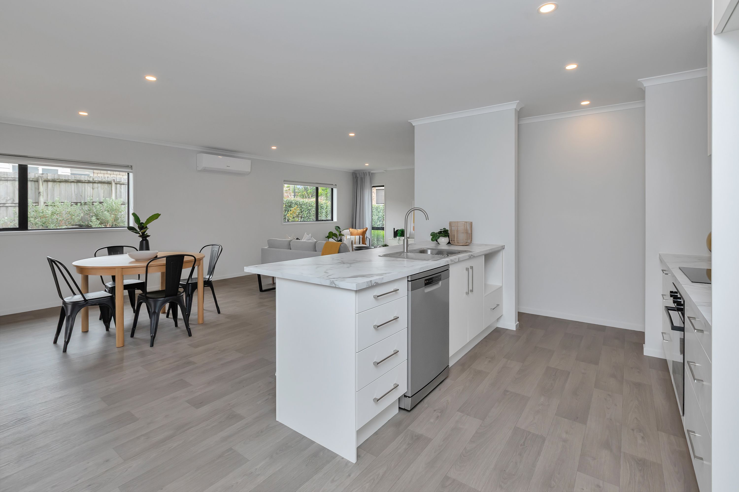 4 Royal St Annes Drive, Te Kamo, Whangarei District 0185 - House for ...