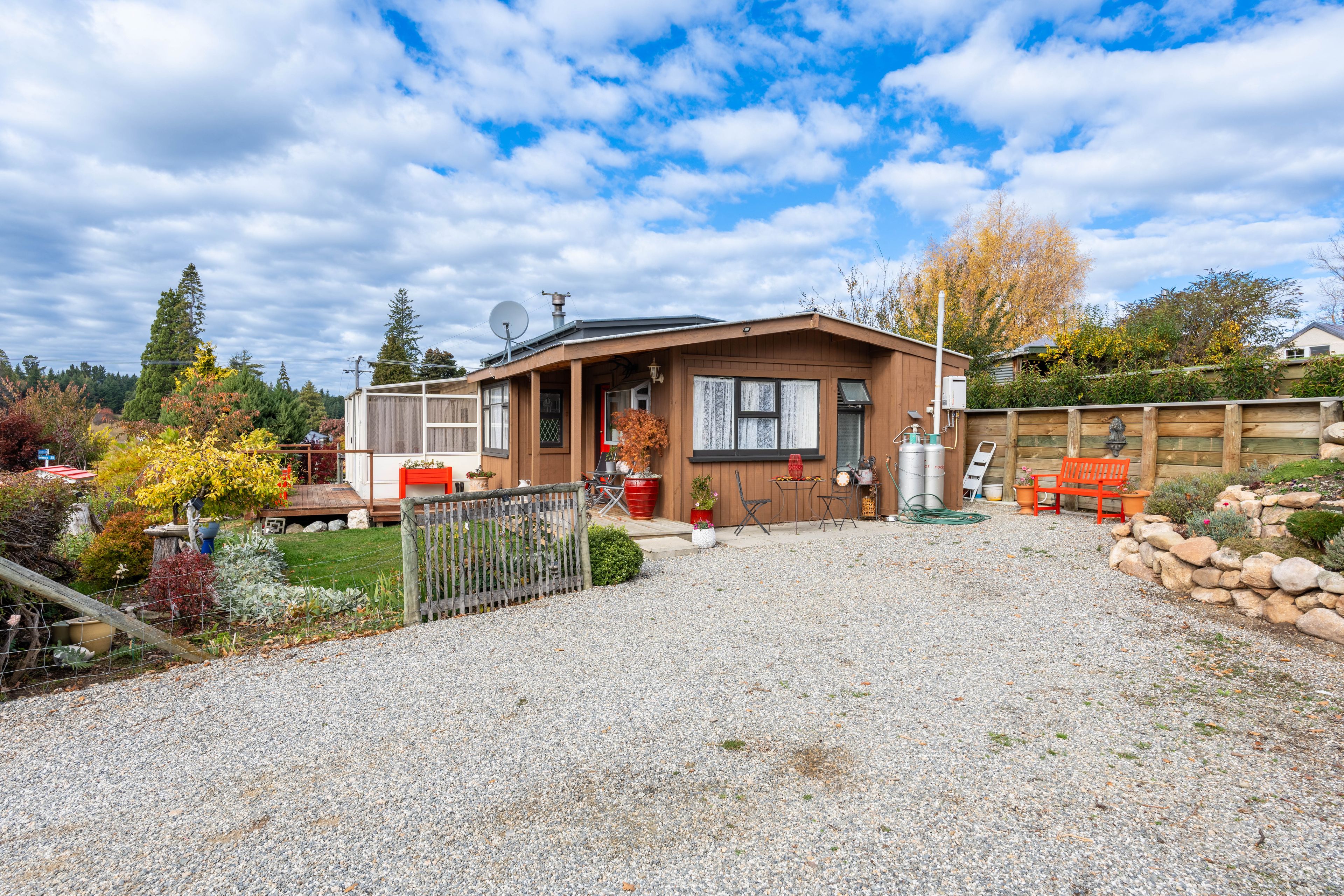 1 Strode Avenue, Naseby, Central Otago District 9354 - Sold House - Ray ...