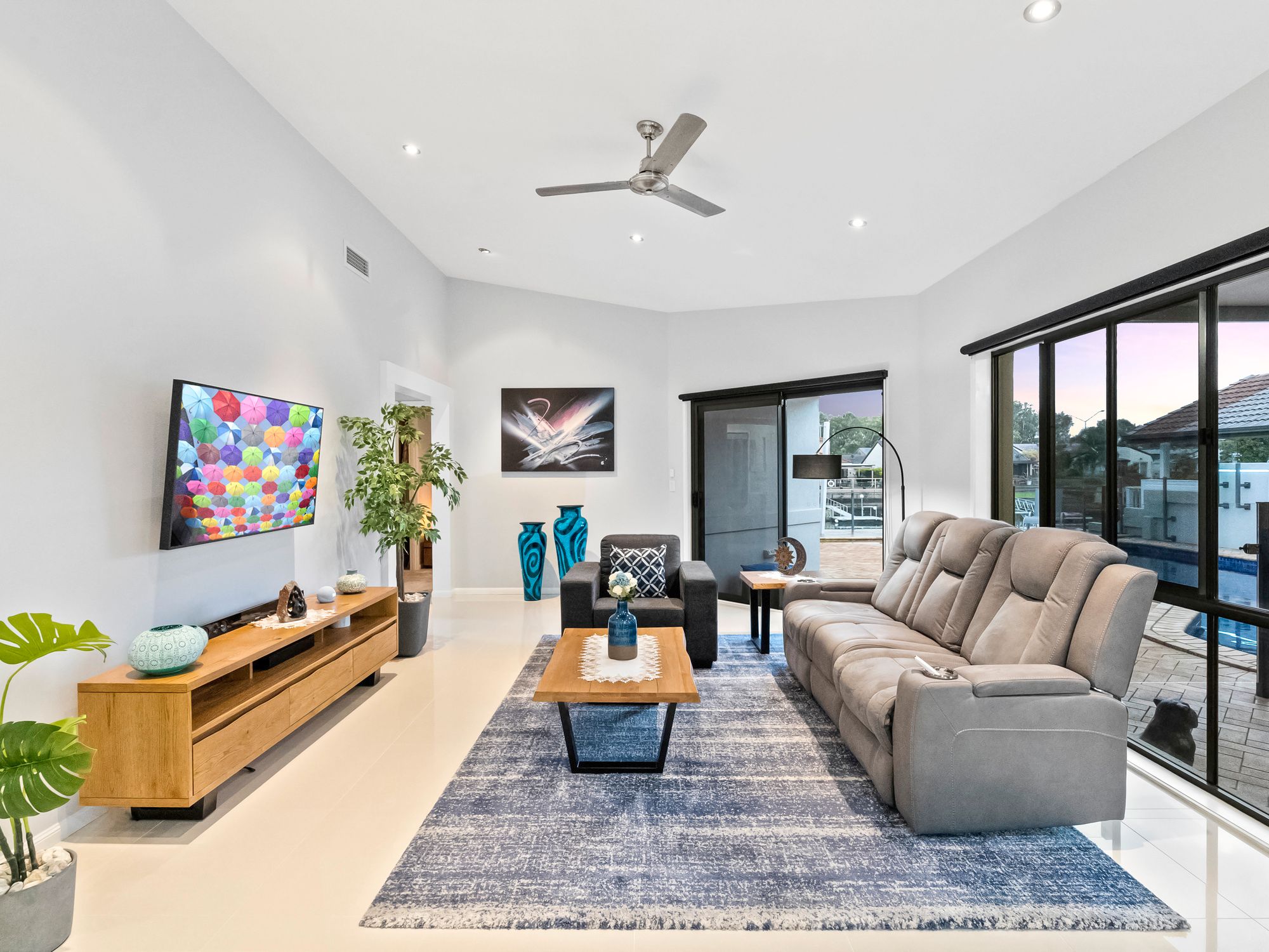 49 Pebble Beach Drive, Runaway Bay, QLD 4216 - Sold House - Ray White ...