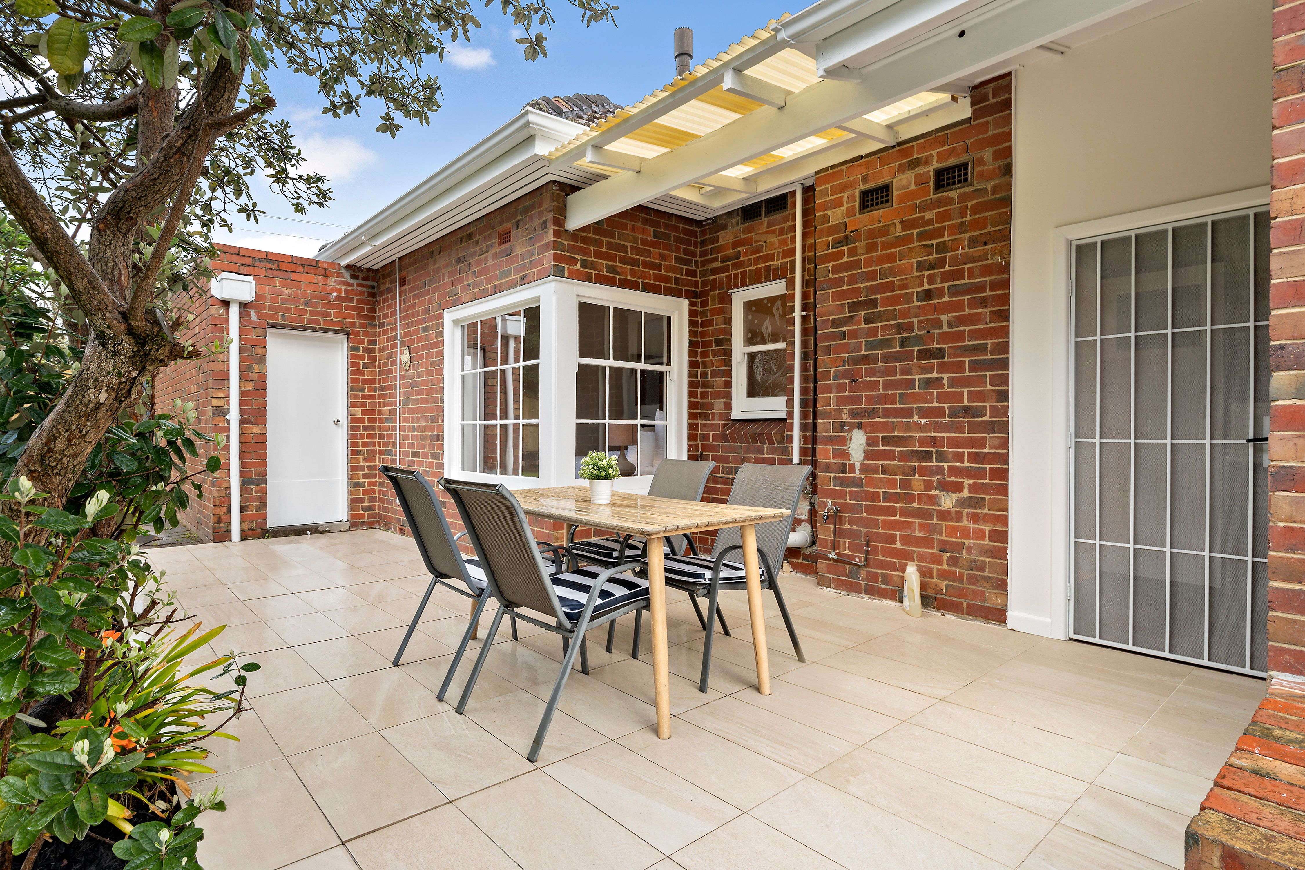 1 Glen Road, Ashburton, VIC 3147 - Sold House - Ray White Clayton