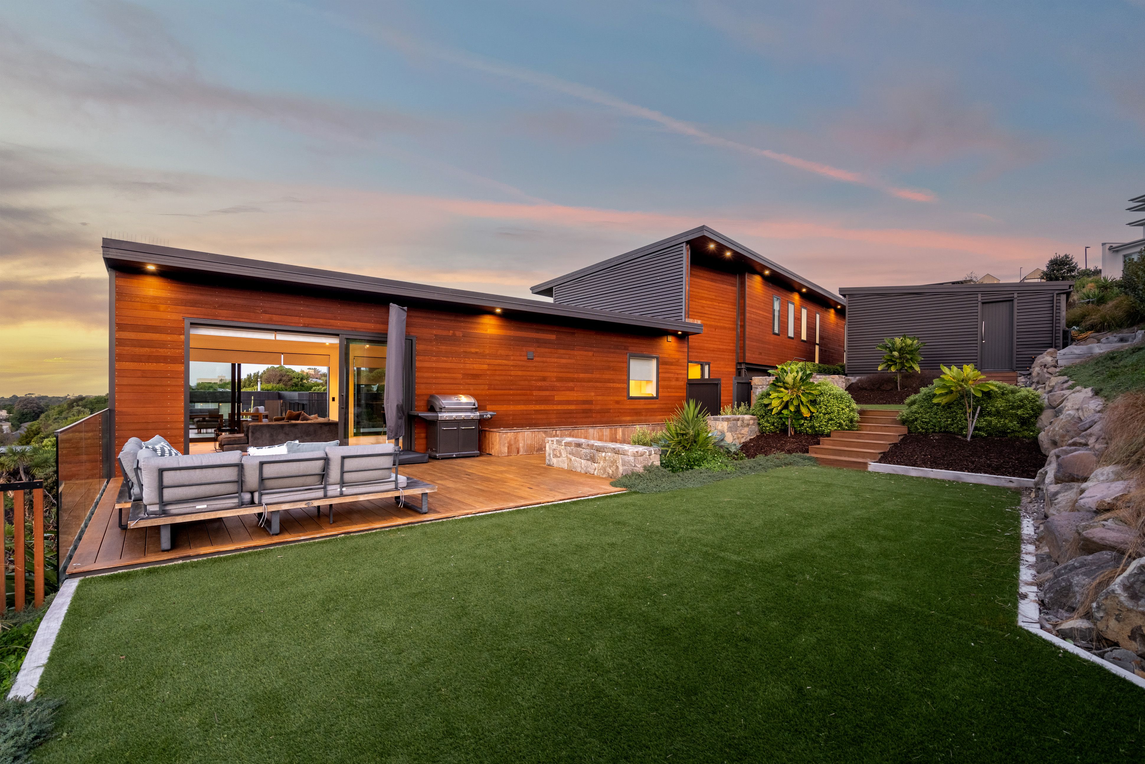6 Whiterock Lane, Sumner, Christchurch City 8081 - Sold House - Ray ...