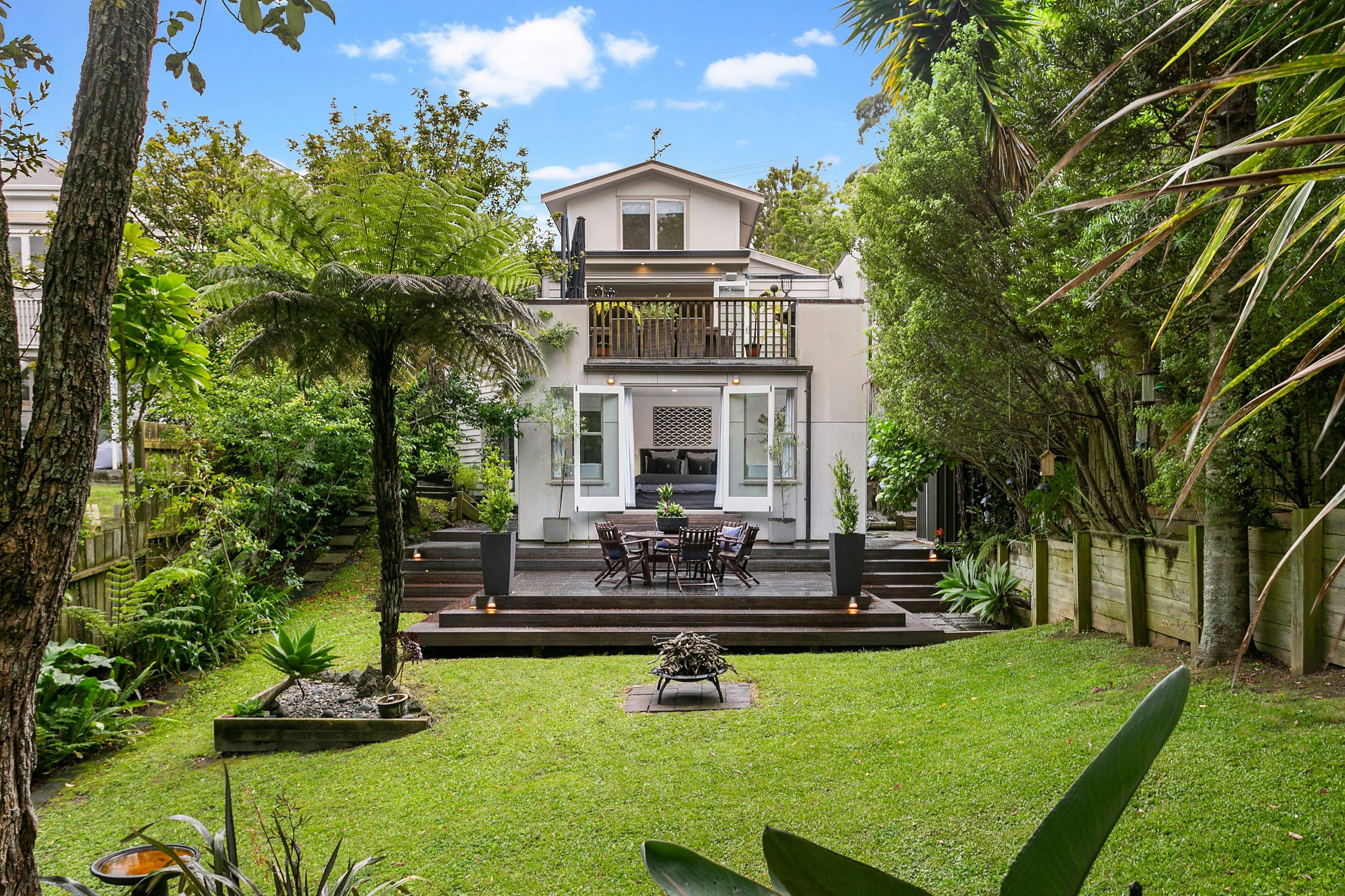 22 Kingsland Avenue, Kingsland, Auckland City 1021 - Sold House - Ray ...