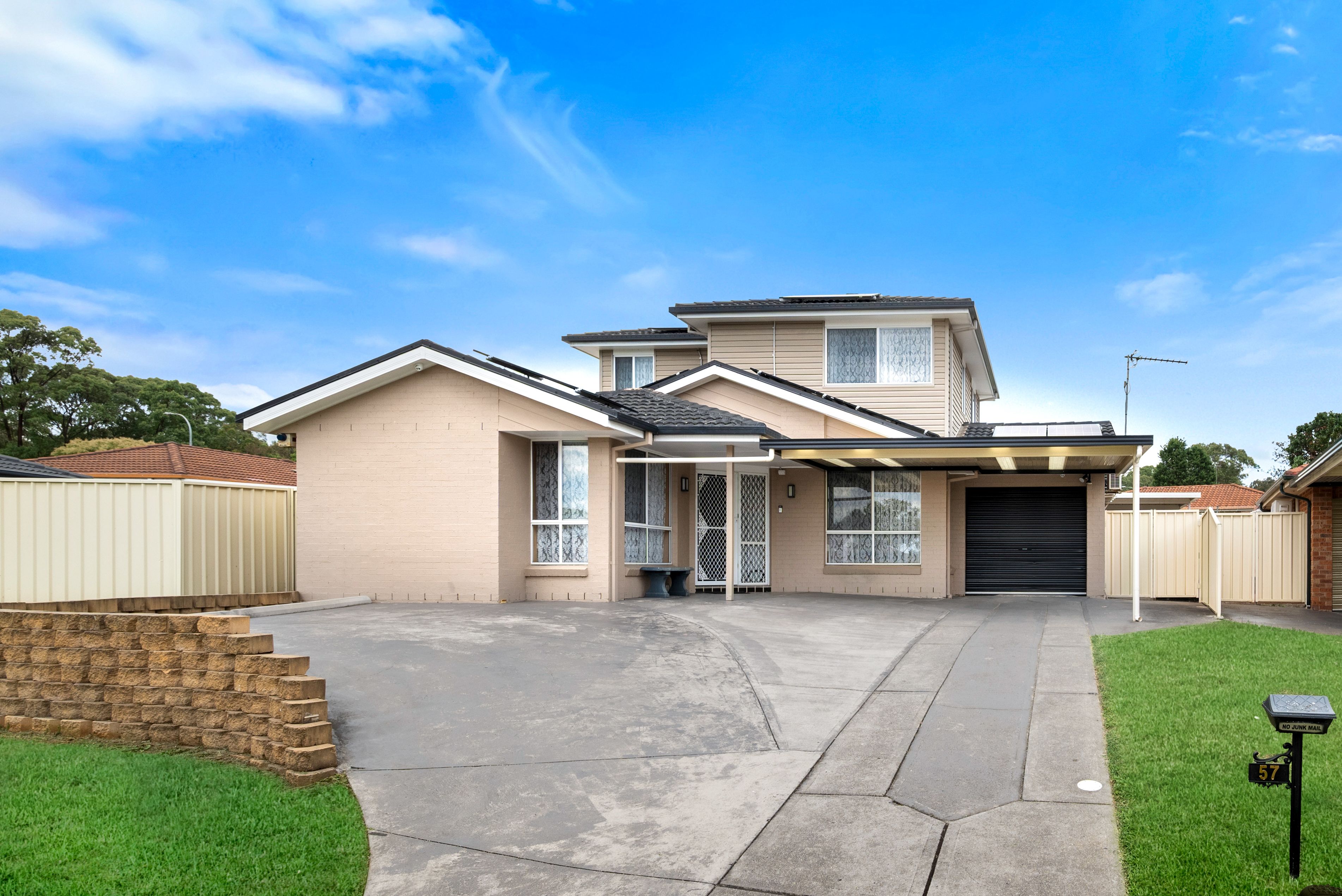57 Carbasse Crescent, St Helens Park, NSW 2560 - Sold House - Ray White ...