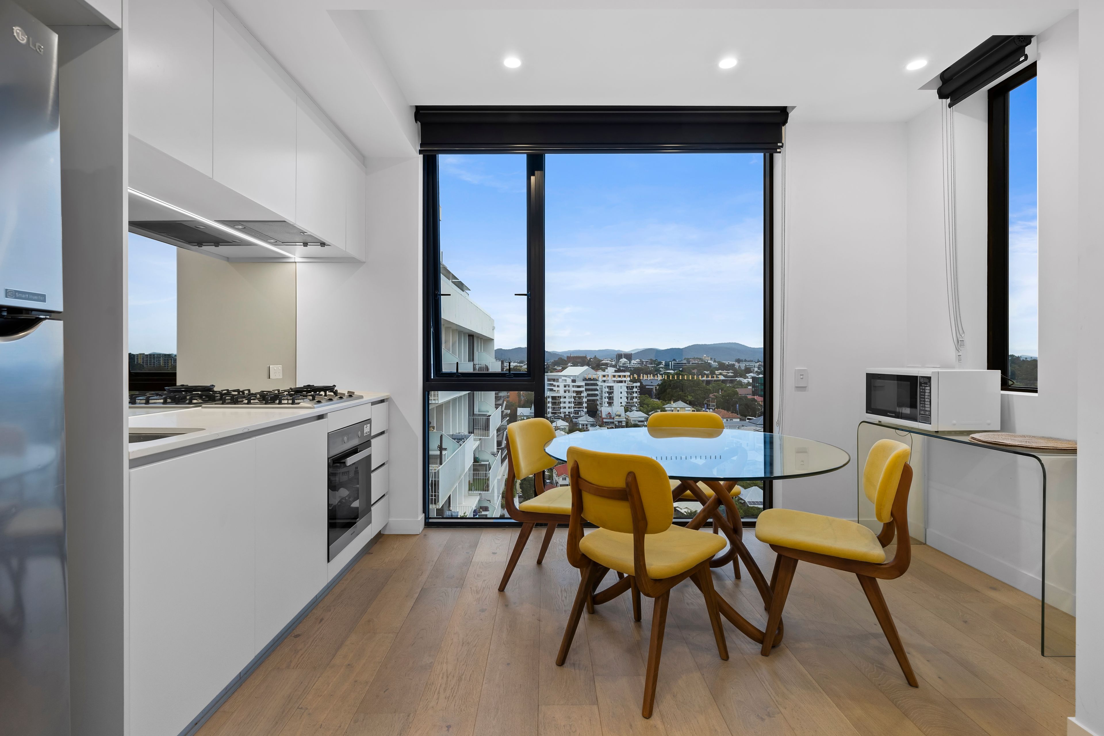 1407/477 Boundary Street, Spring Hill, QLD 4000 - Sold Apartment - Ray ...