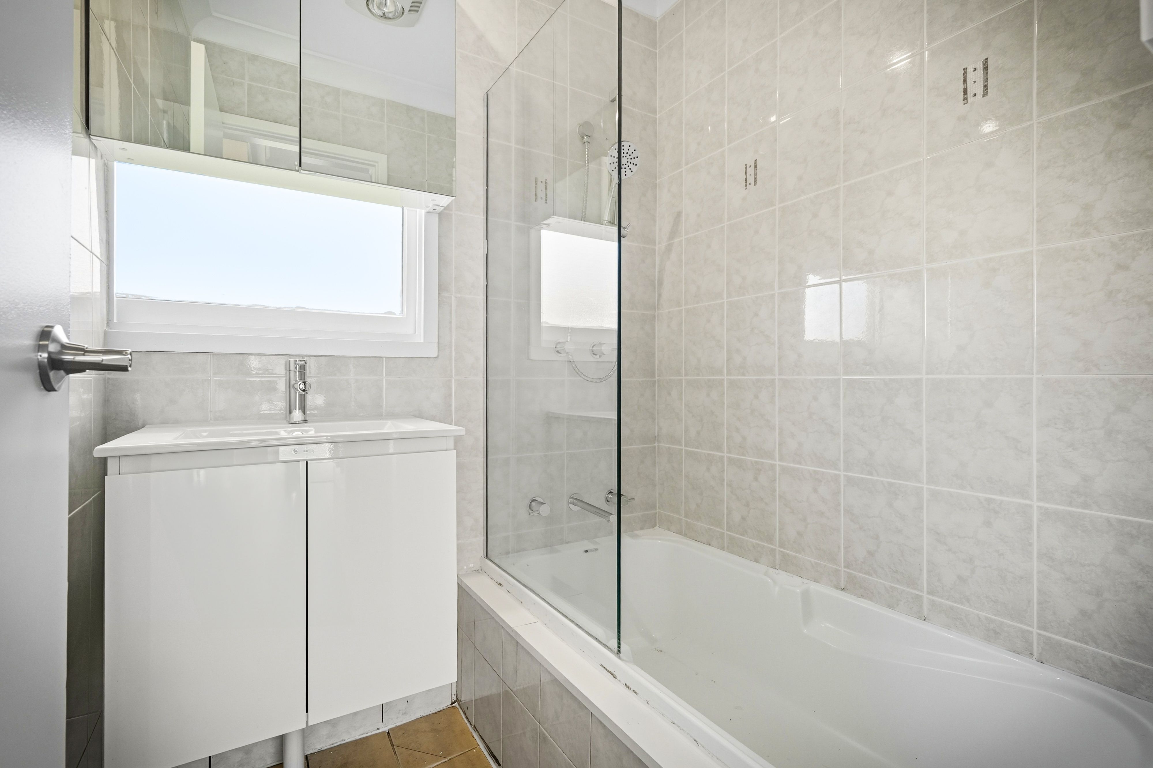 77 Radburn Road, Hebersham, NSW 2770 - Leased House - Ray White United ...