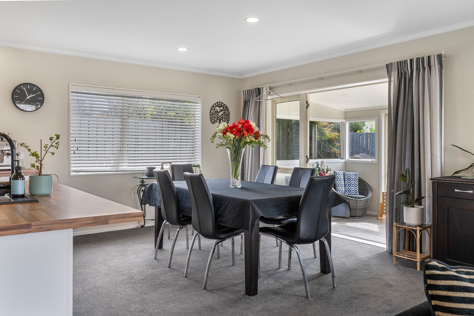 19 Bayfair Drive, Mt Maunganui, Tauranga City 3116 - Sold House - Ray ...