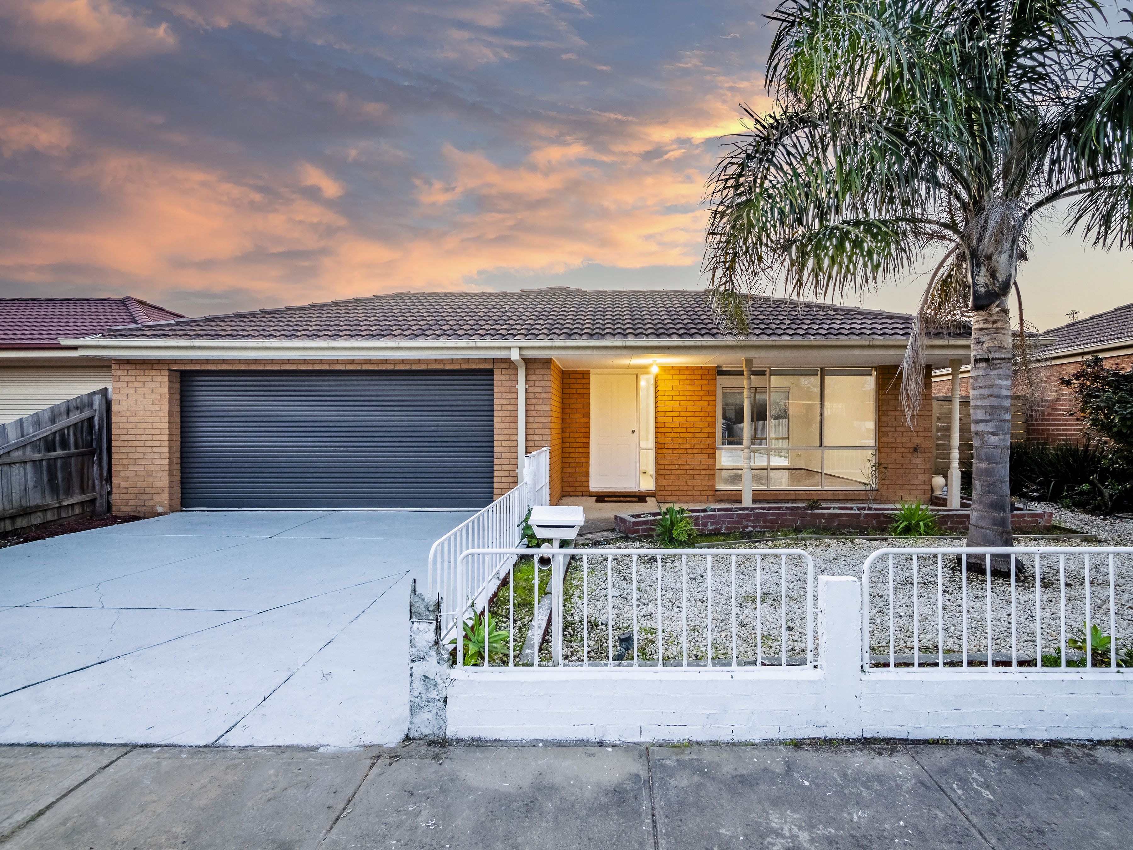 13 Providence Drive, Cranbourne West, VIC 3977 - Sold House - Ray White ...
