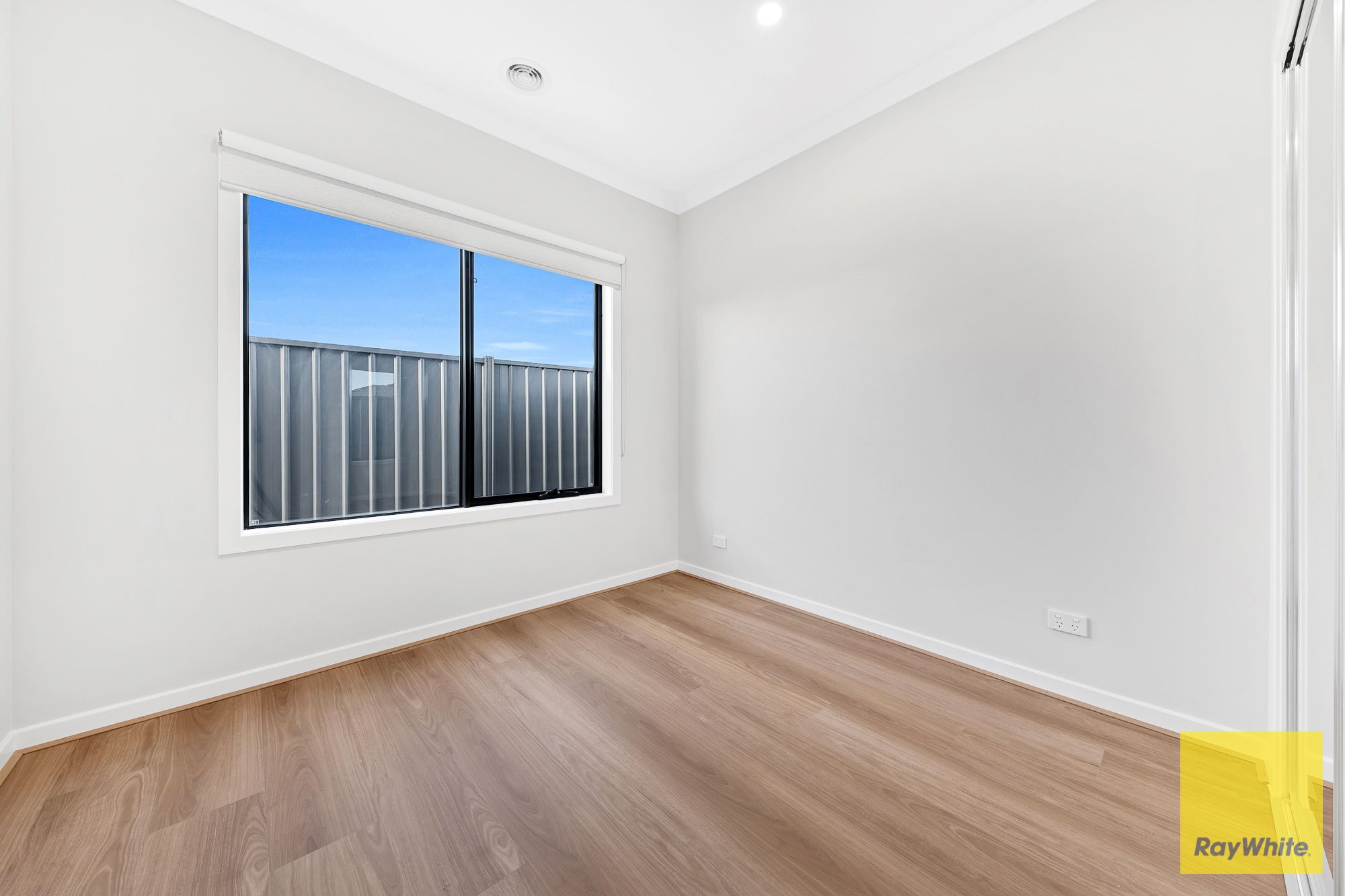 8 Pump Street, Tarneit, VIC 3029 - Leased House - Ray White Tarneit