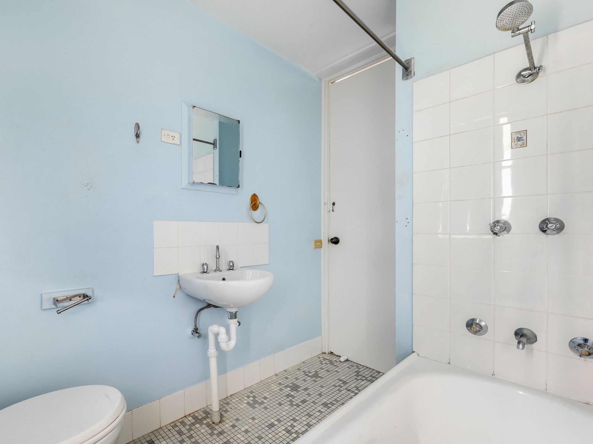 18 Peppin Crescent, Airds, NSW 2560 - Sold House - Ray White Macarthur ...