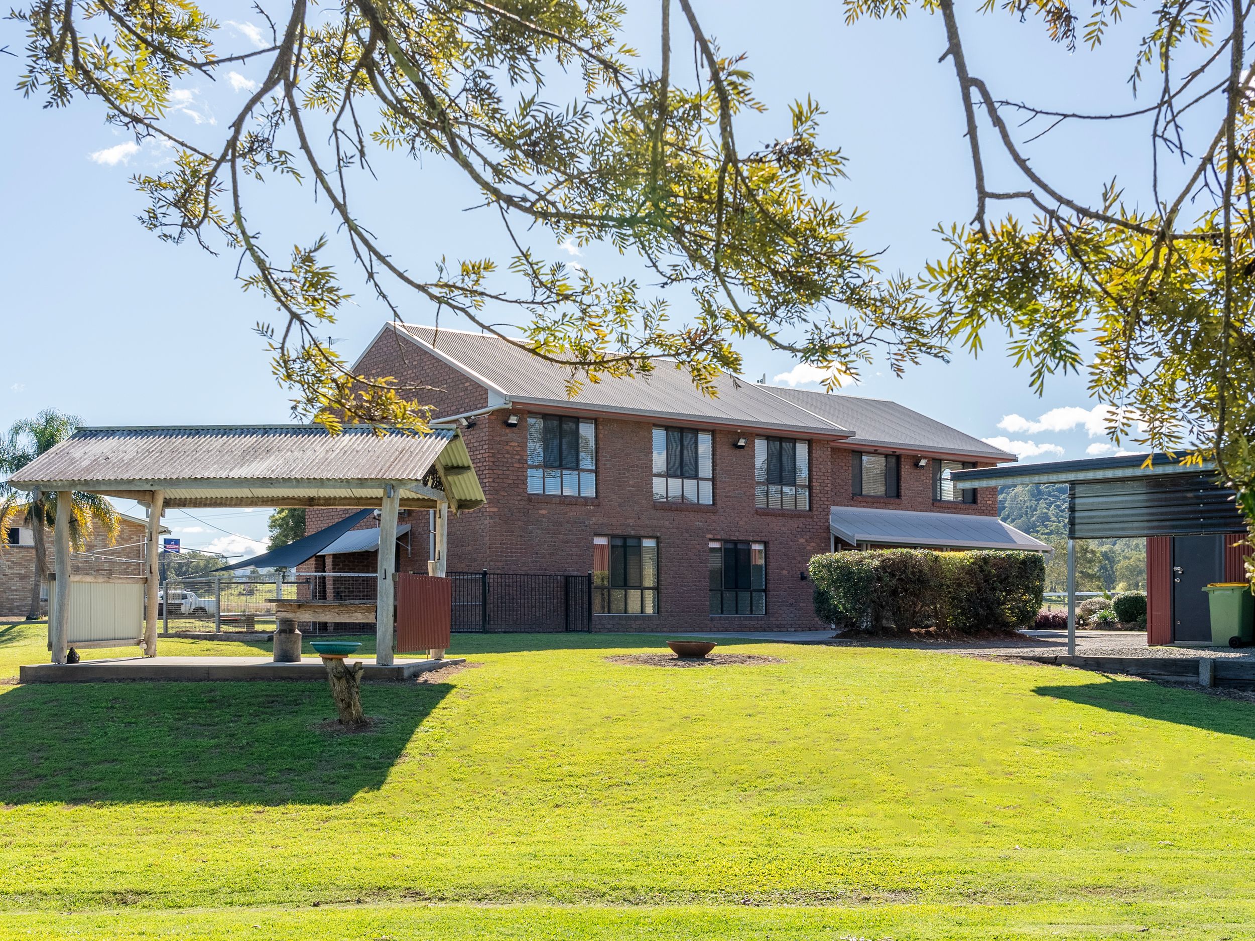 Ray White Lismore