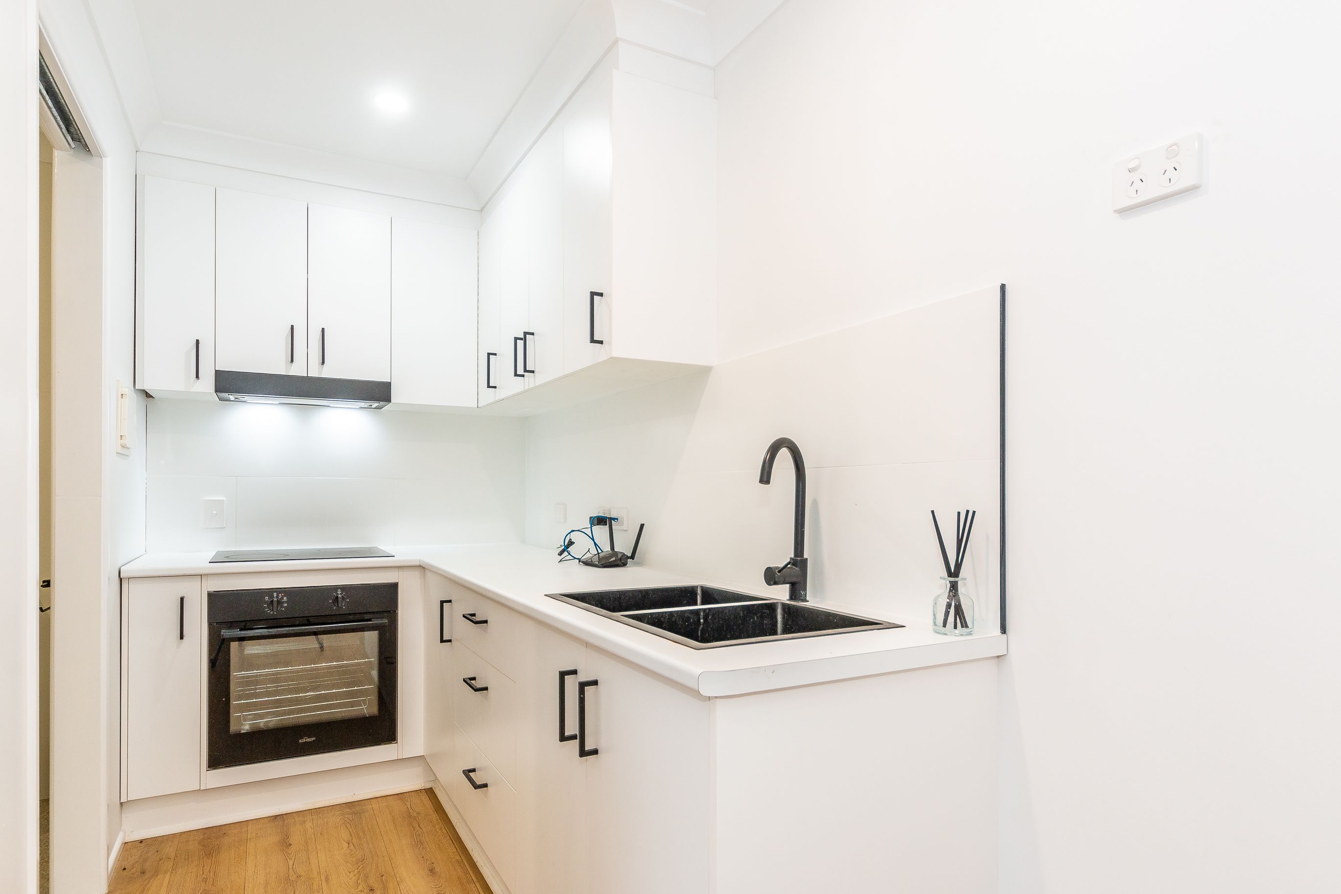 2/31 Isobel Street, Clontarf, QLD 4019 - Leased Unit - Ray White Redcliffe
