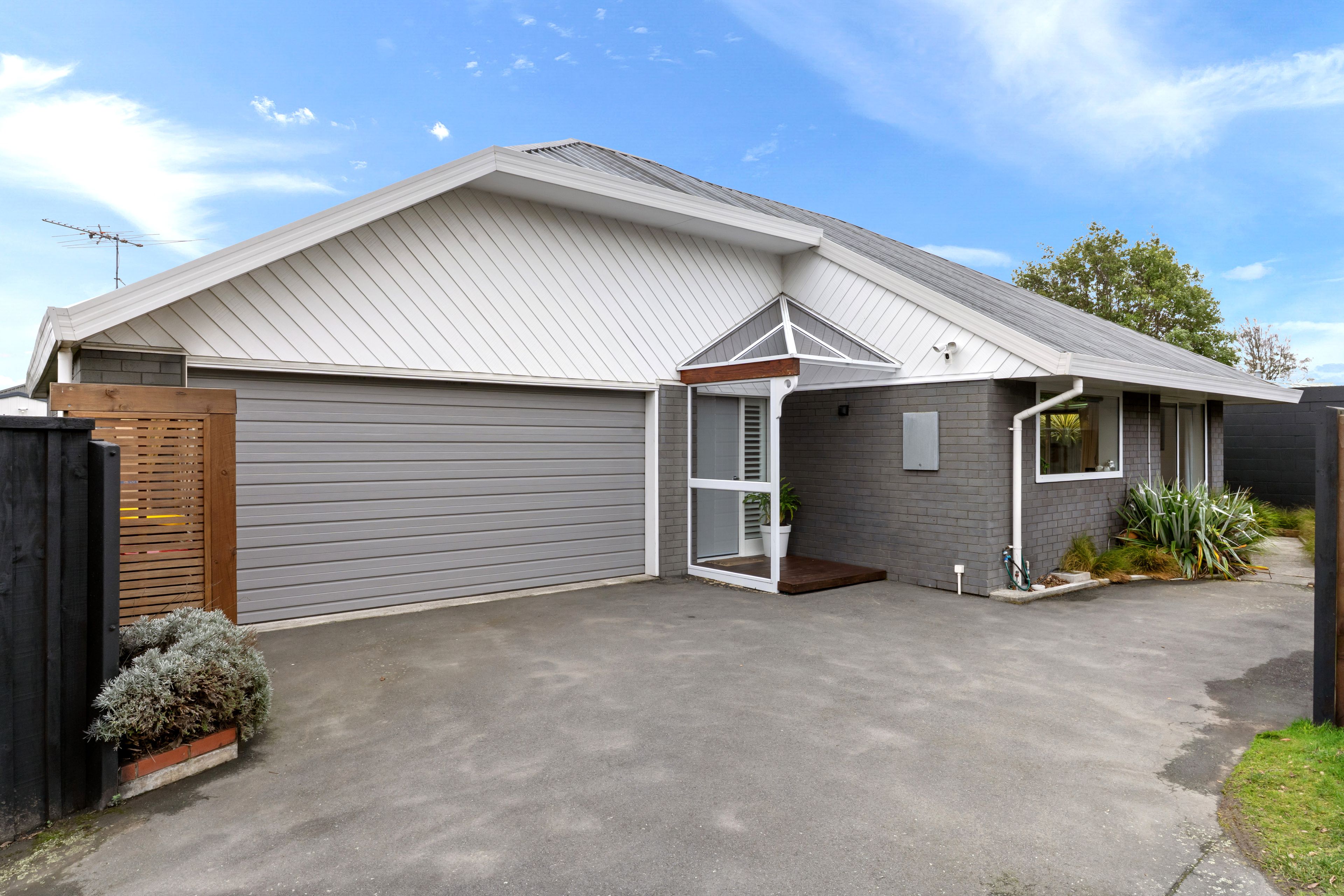 Ray White Innes Road