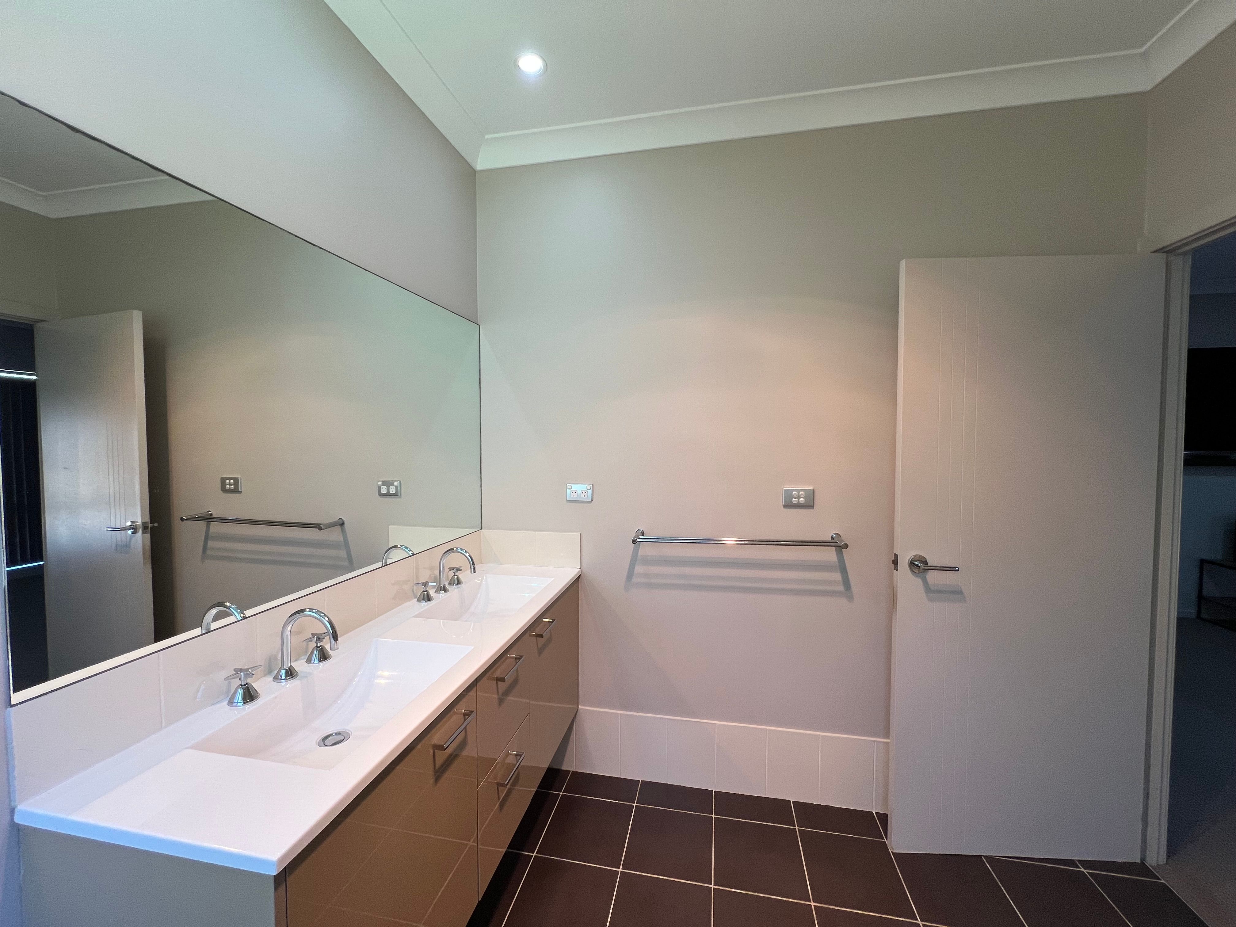 123 Cors Parade, North Batemans Bay, NSW 2536 - House for Rent ...