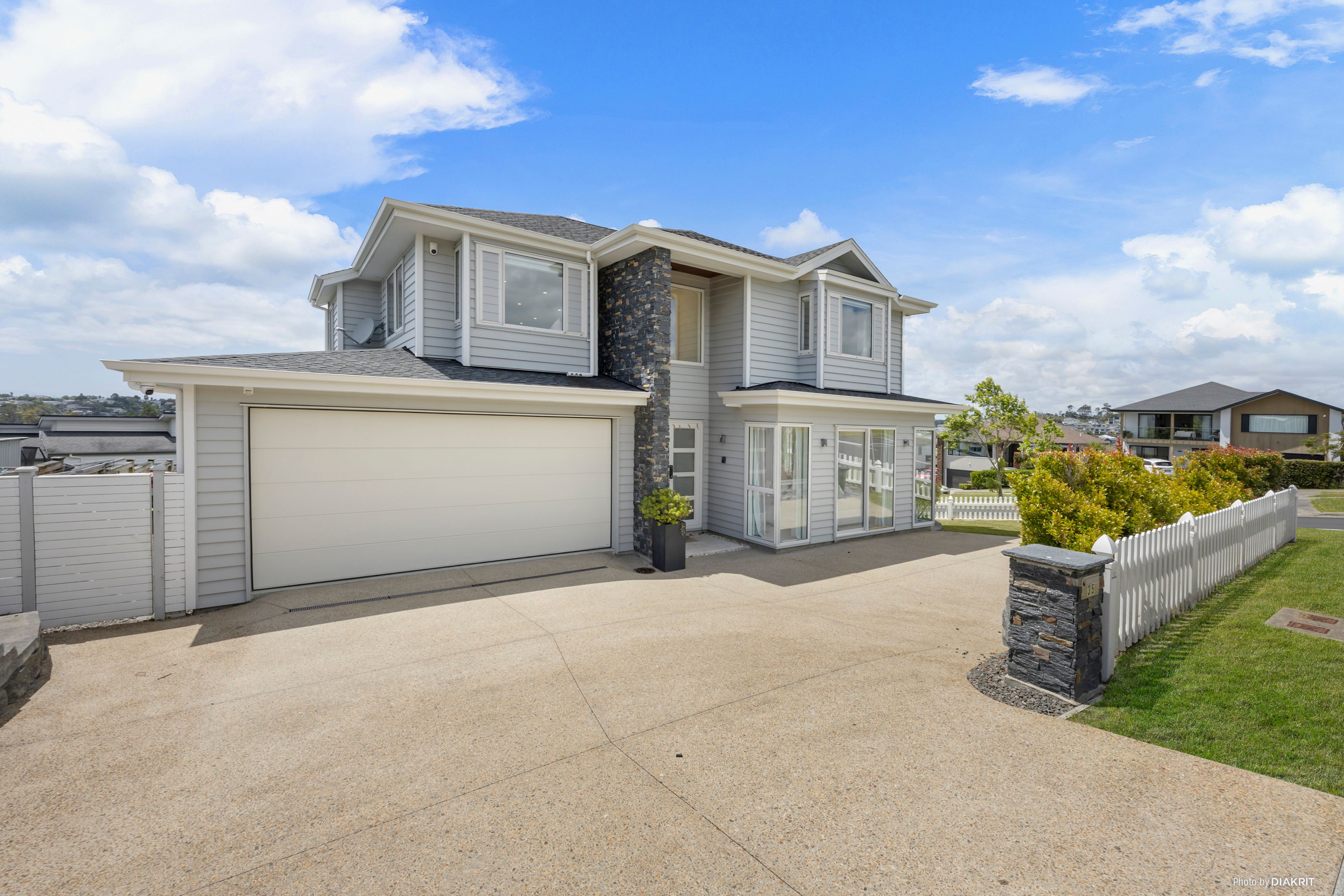 35 Pioneer Rise, Millwater, – Home For Sale • Ray White New Zealand
