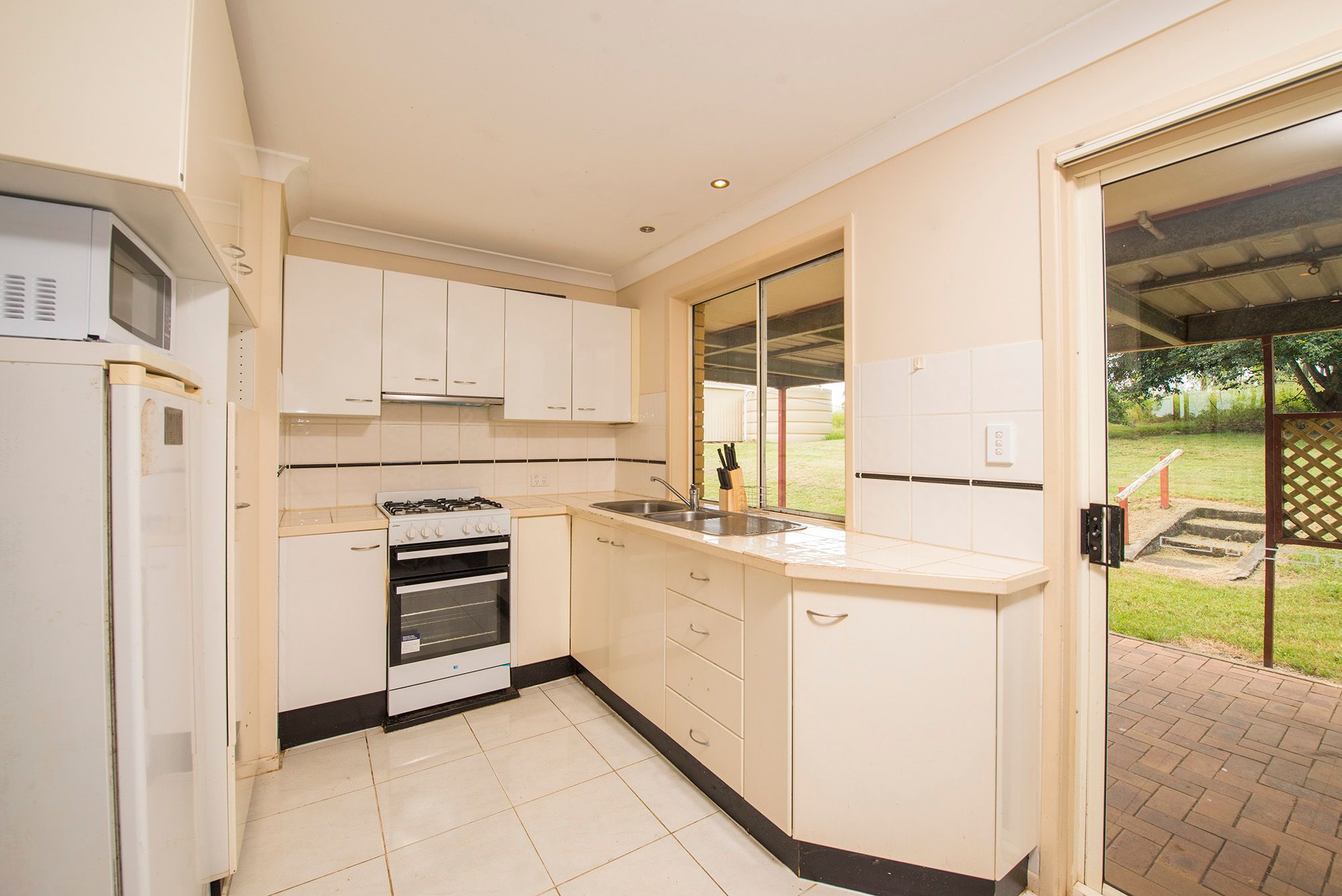 137 Stokes Crossing Road, Mount Walker West, QLD 4340 - Sold House ...