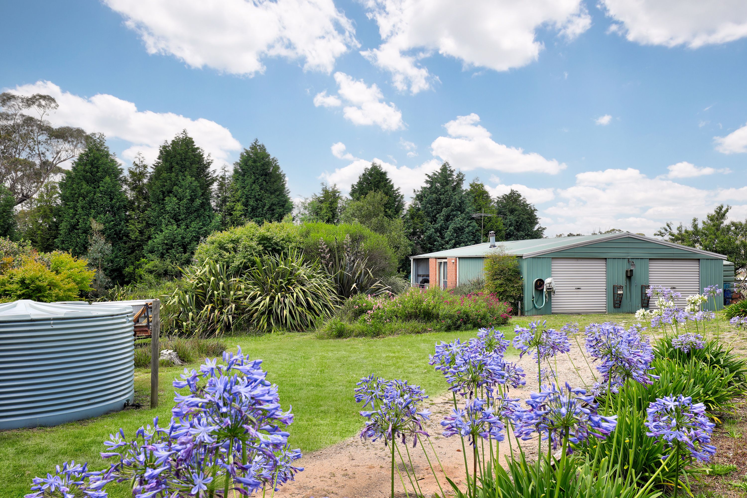 329 Chifley Road, Dargan, NSW 2786 - Sold House - Ray White Upper Blue ...