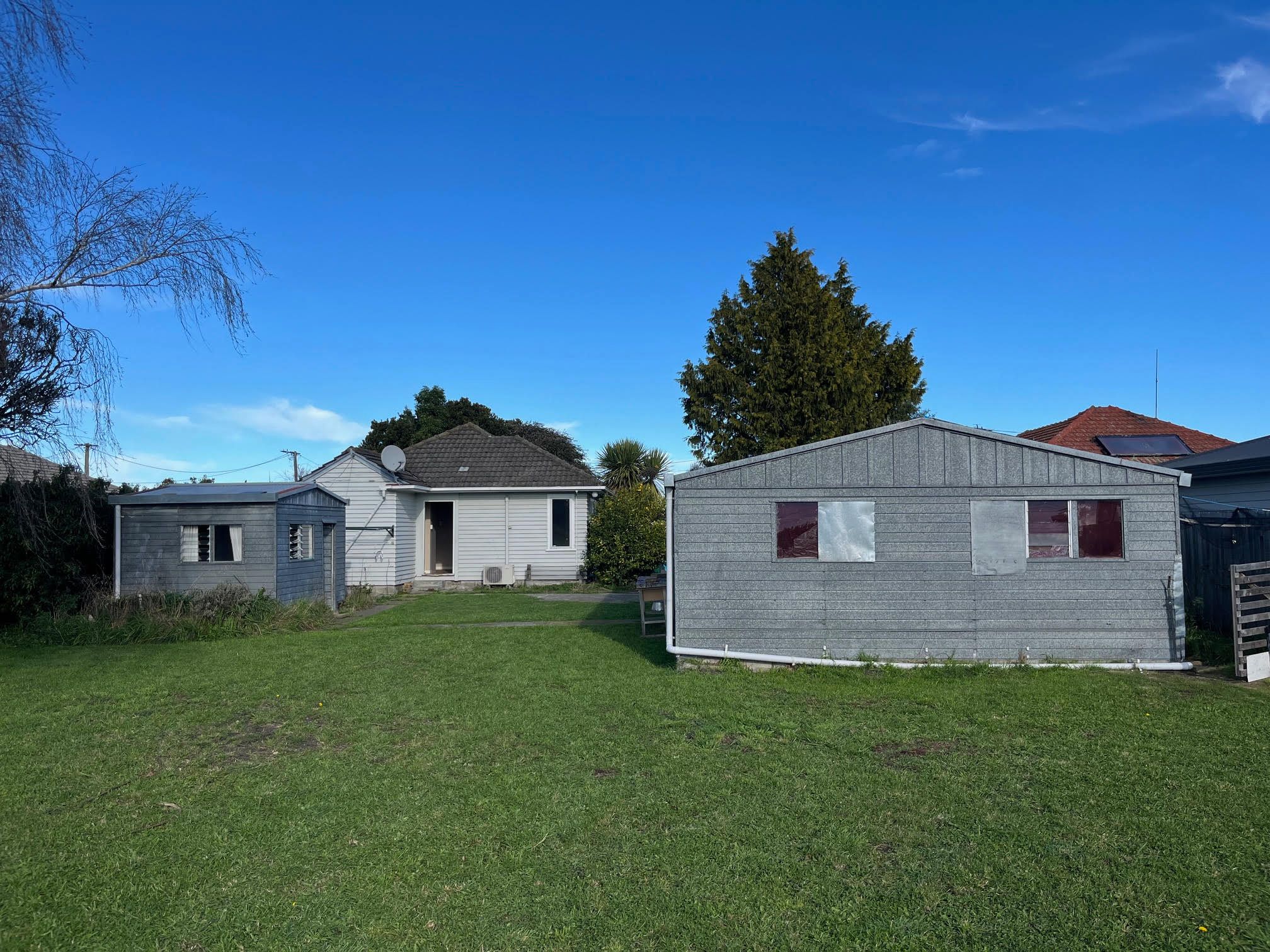 64 Moffett Street, Islington, Christchurch City 8042 - Leased House ...
