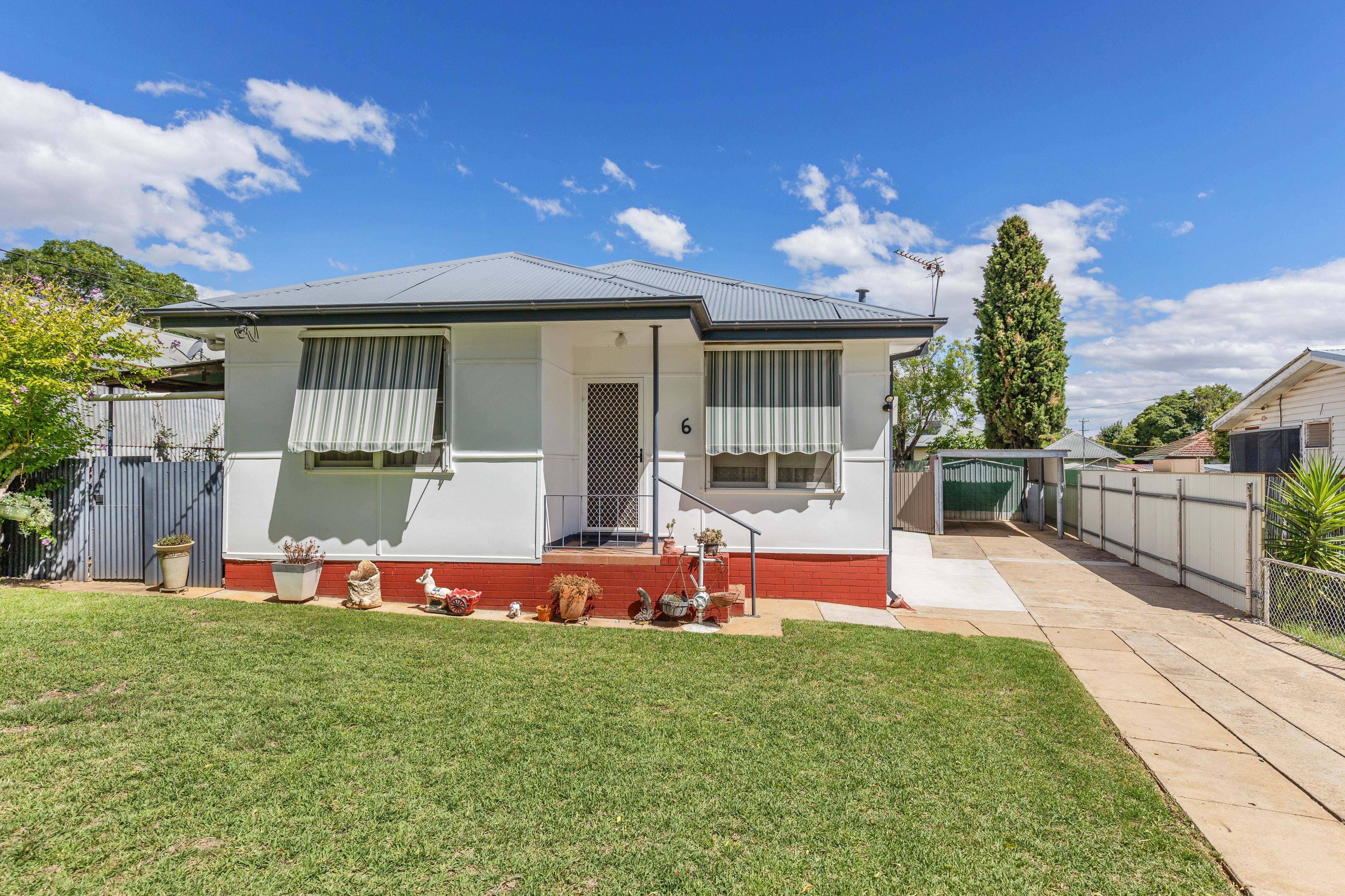 6 Castlereagh Avenue, Mount Austin, NSW 2650 - Sold House - Ray White ...