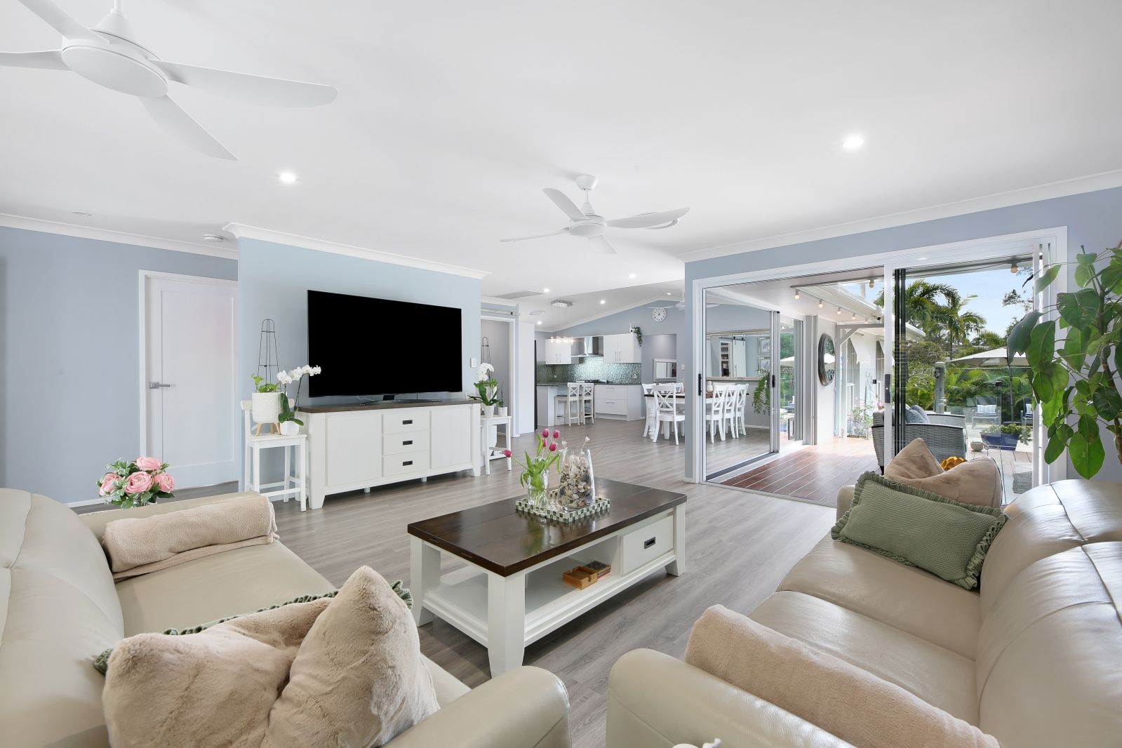 19 Merion Court, Robina, QLD 4226 - Sold House - Ray White Unique | Ray ...