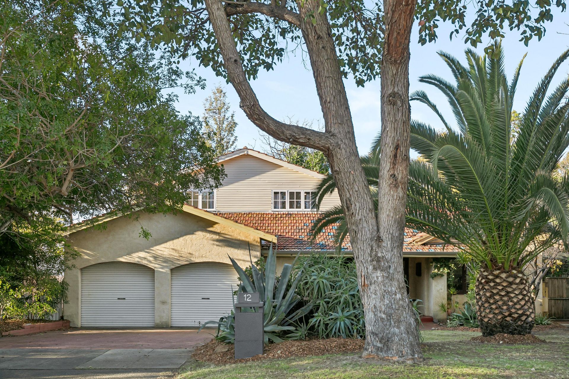 12 South Banff Road, Floreat, WA 6014 - House for Sale - Ray White ...