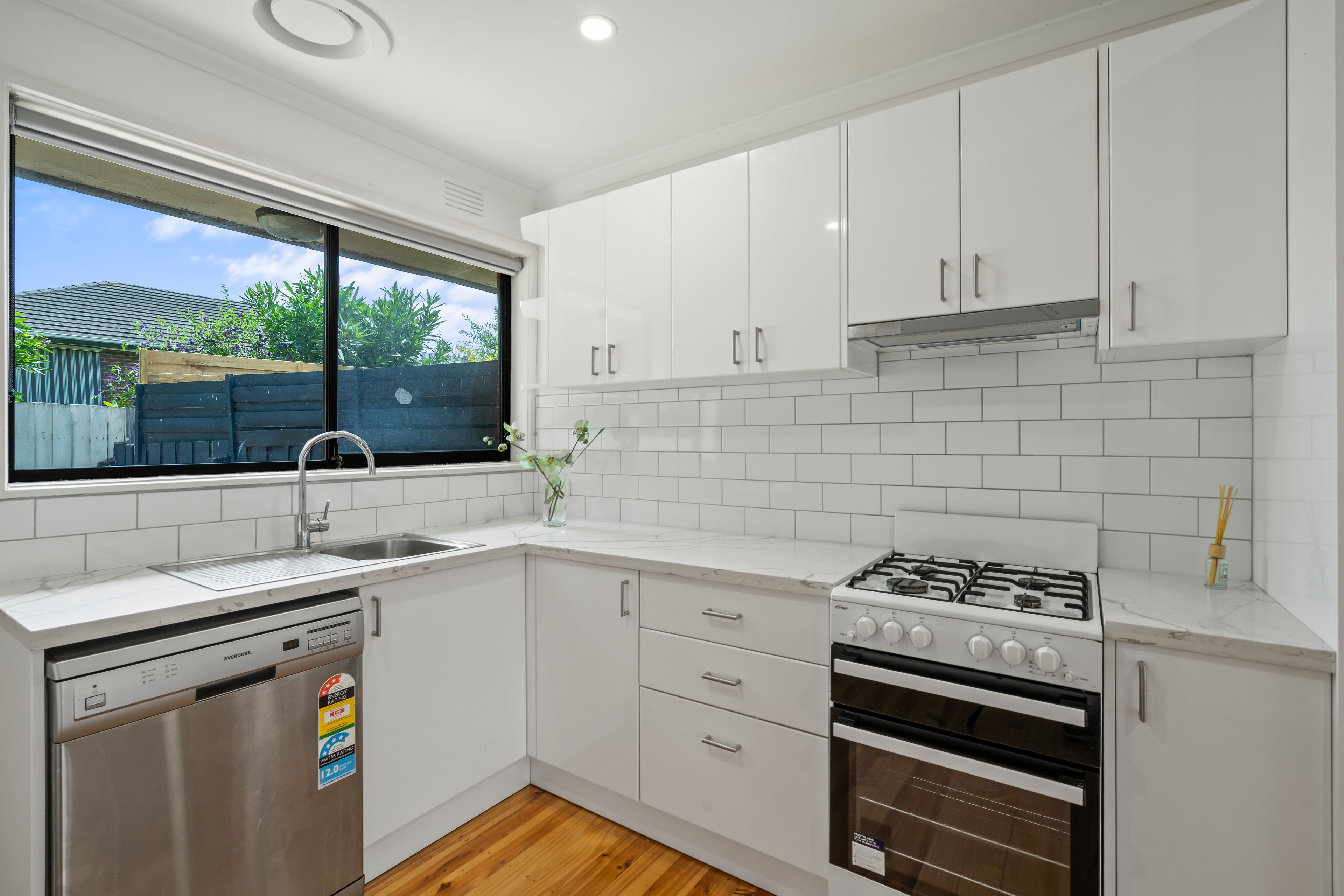 4/44 Warren Road, Cheltenham, VIC 3192 - Leased Unit - Ray White The ...