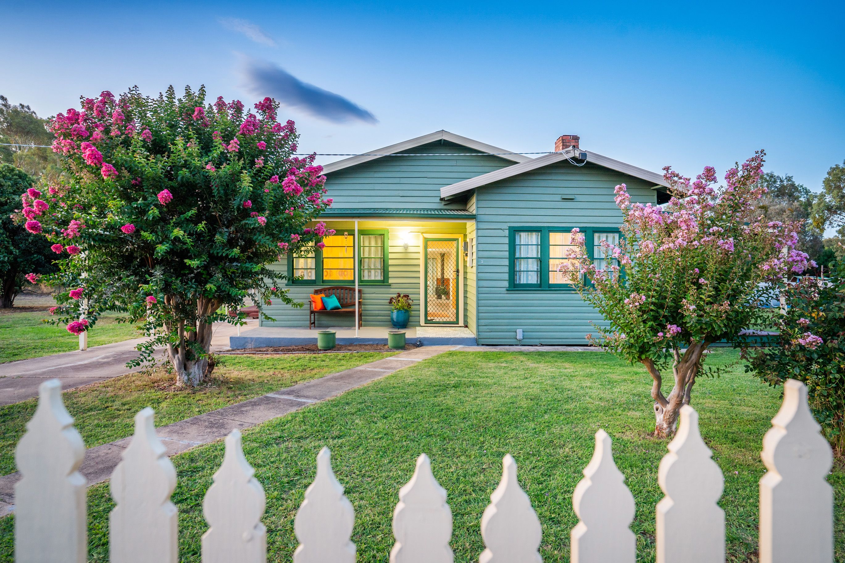 Ray White Albury North