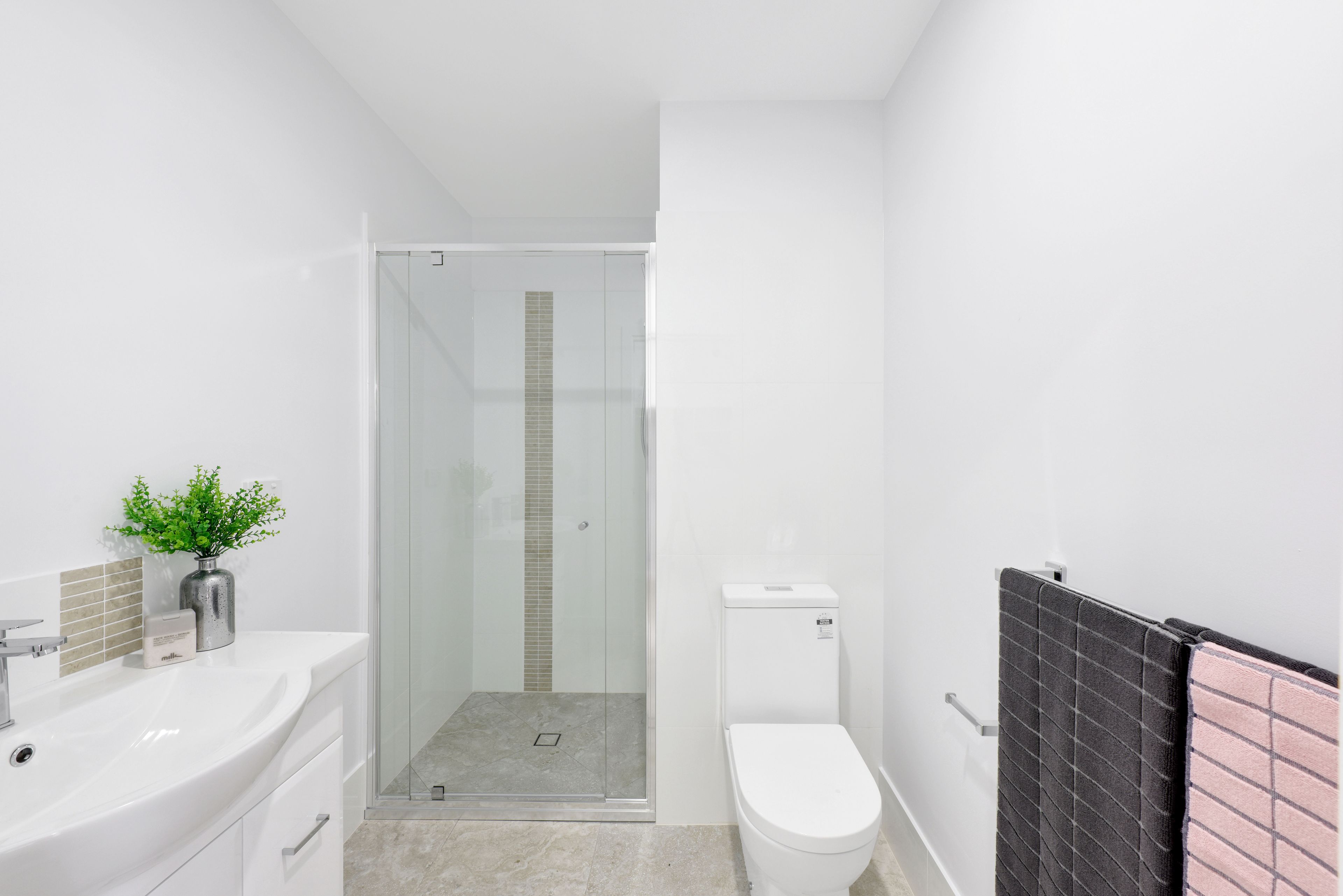 1/2-4 Amisfield Avenue, Nundah, QLD 4012 - Leased Unit - Ray White Nundah