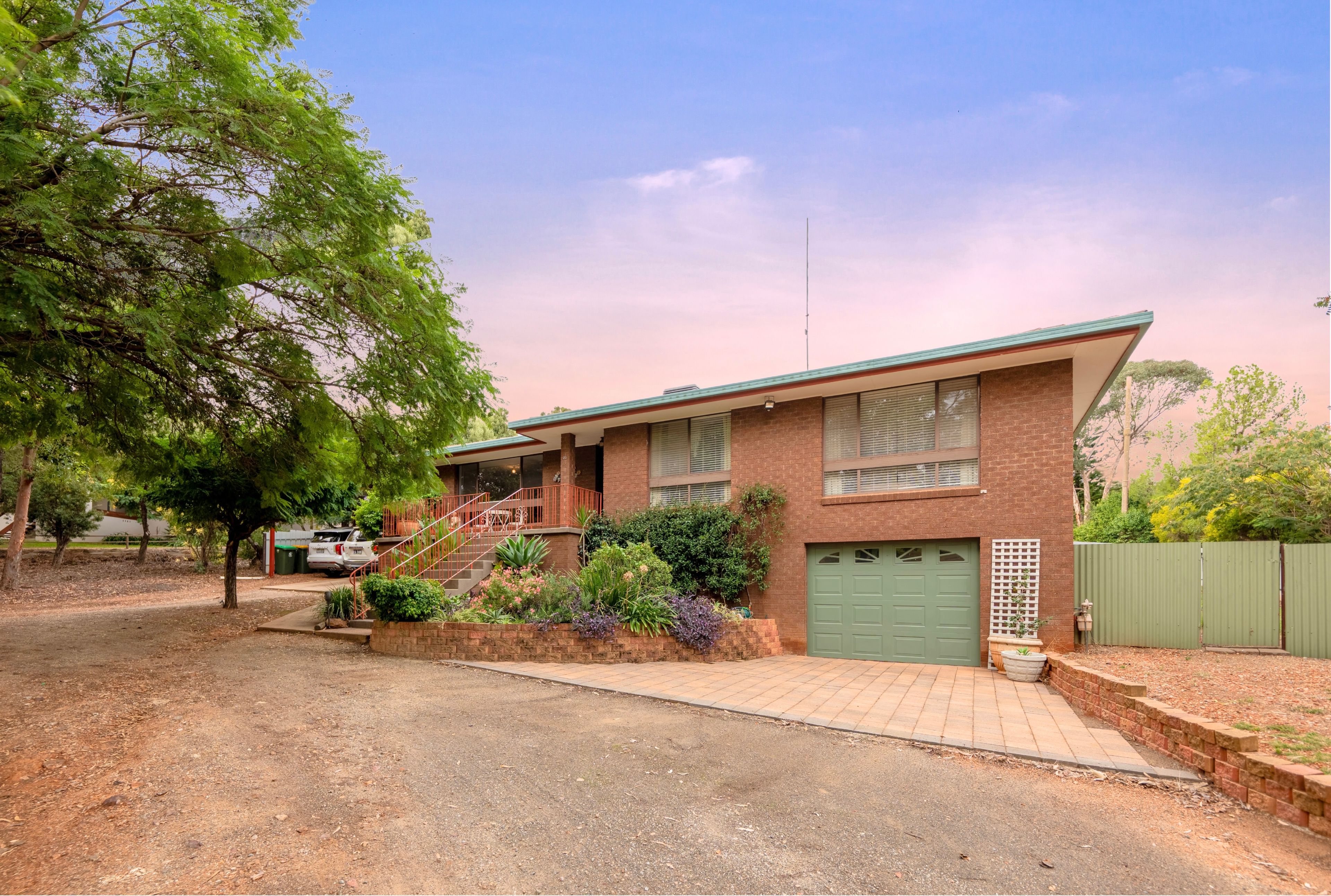 23 Albert Street, Parkes, NSW 2870 - Sold House - Ray White Parkes ...