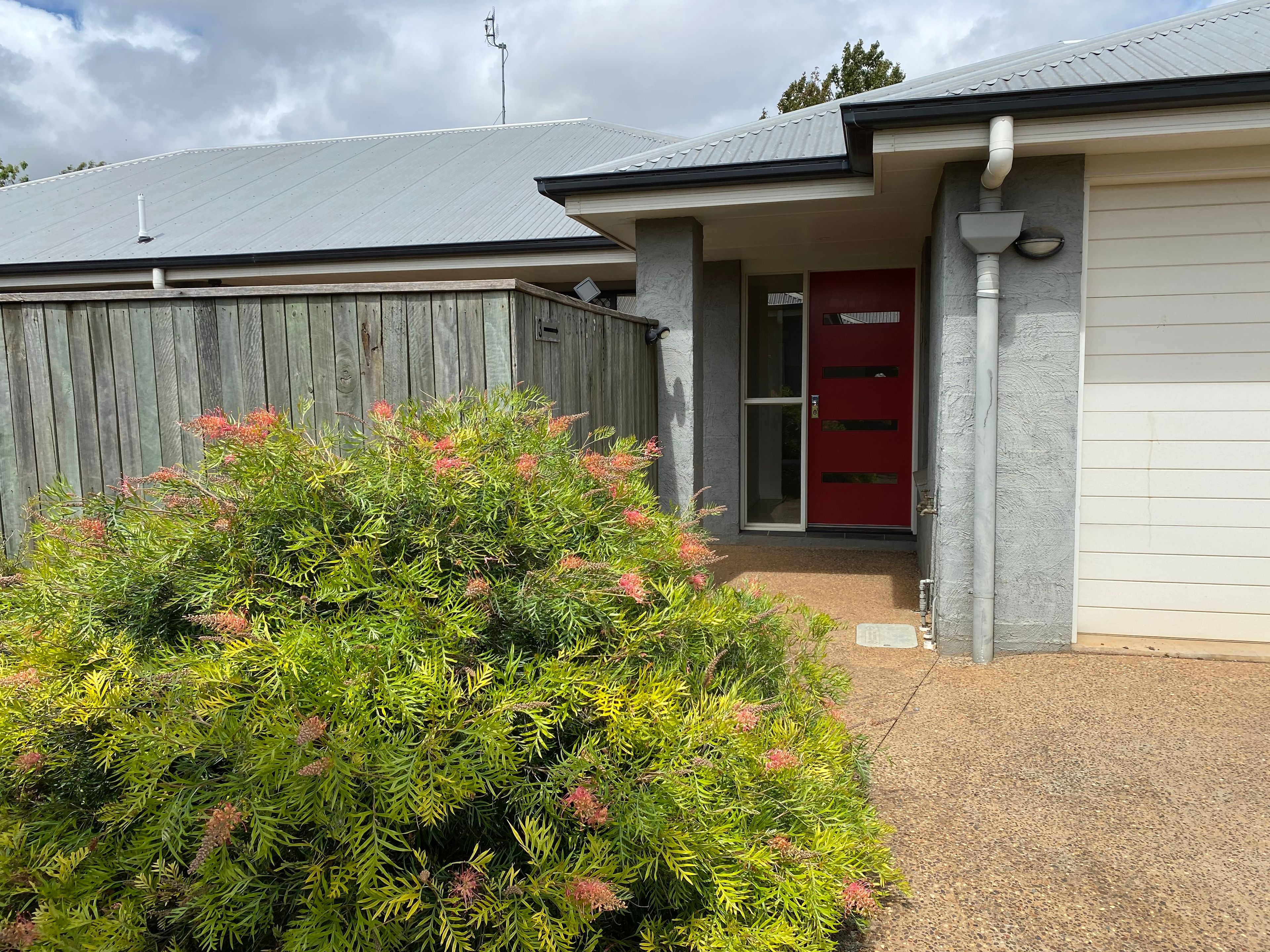 Unit 3/10 Devon Street, Newtown, QLD 4350 - Leased Unit - Ray White ...